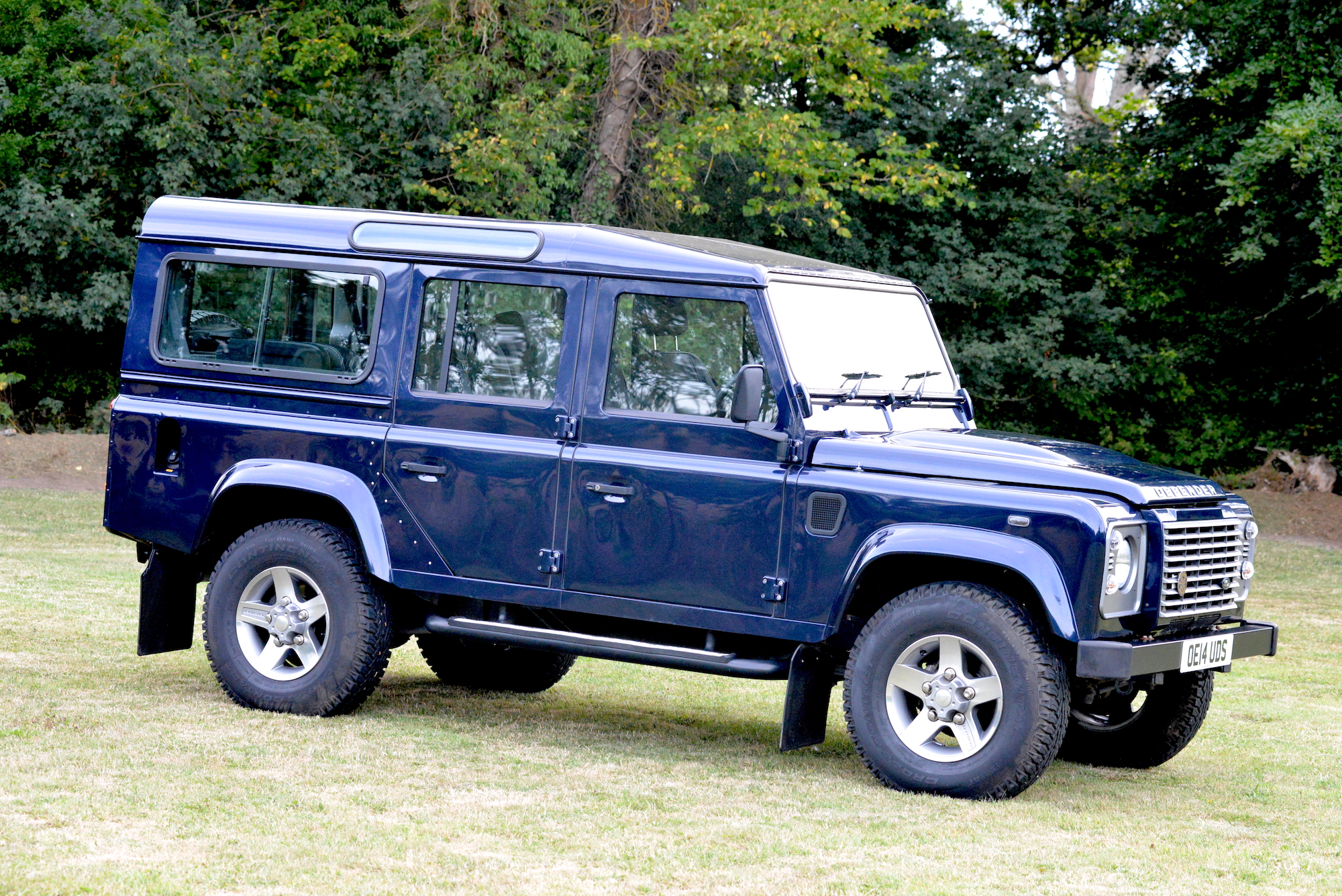 2014 LAND ROVER DEFENDER 110 XS for sale by auction in Godalming ...