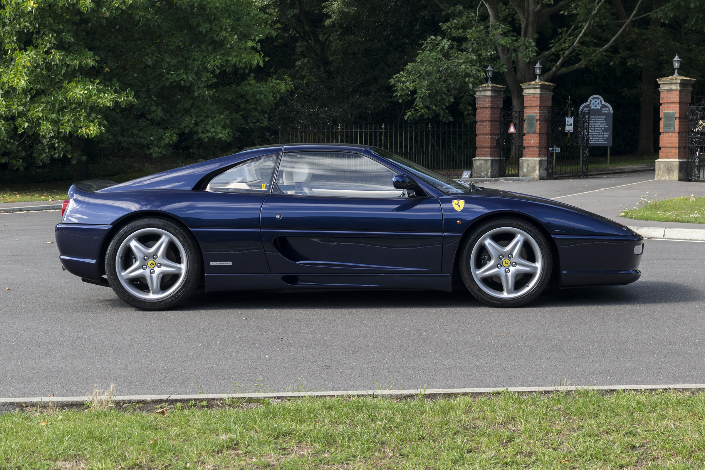 1995 FERRARI F355 GTS