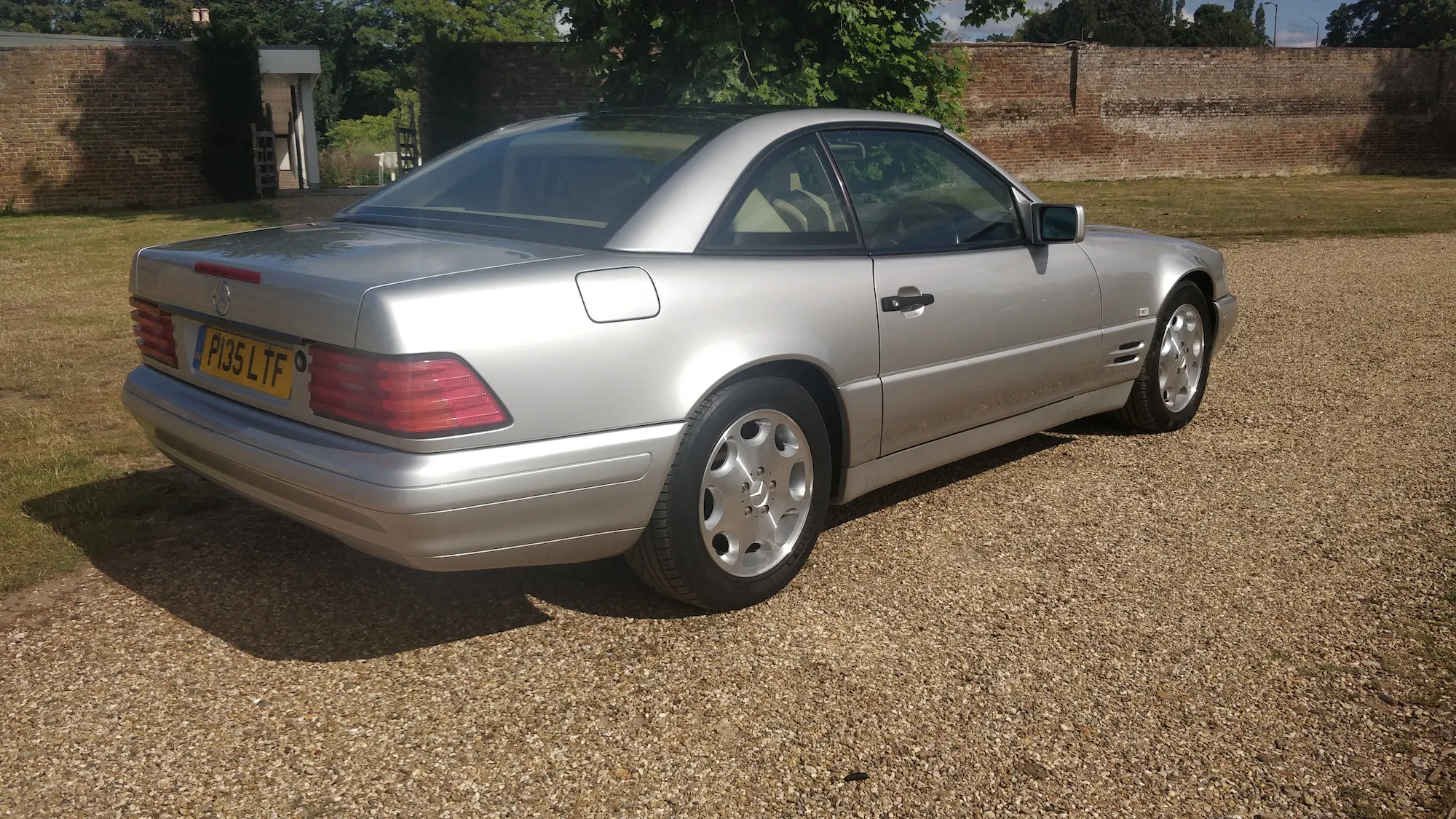 1996 MERCEDES-BENZ (R129) SL500 - 33,000 MILES