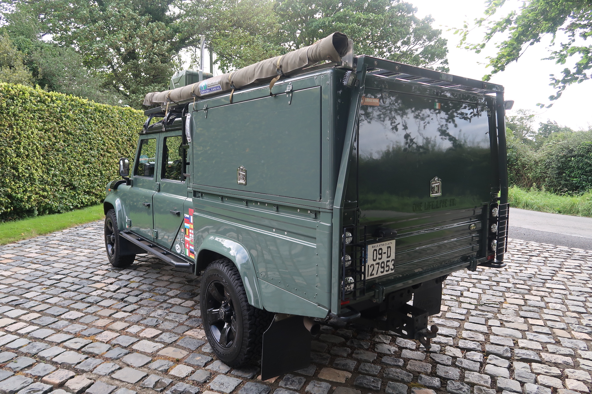 2009 LAND ROVER DEFENDER 130 DOUBLE CAB for sale by auction in Dublin ...