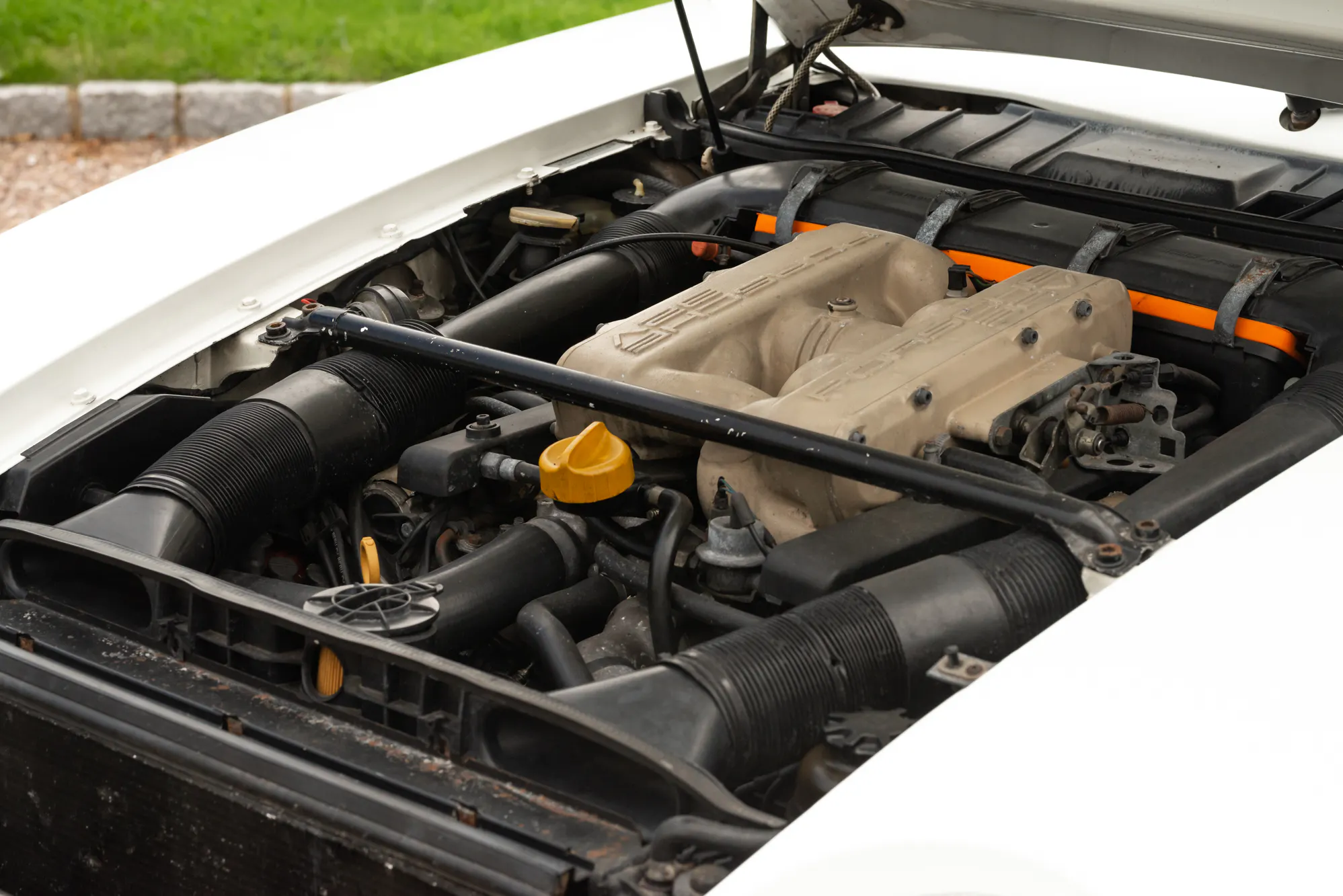1988 PORSCHE 928 S4 SPORT EQUIPMENT