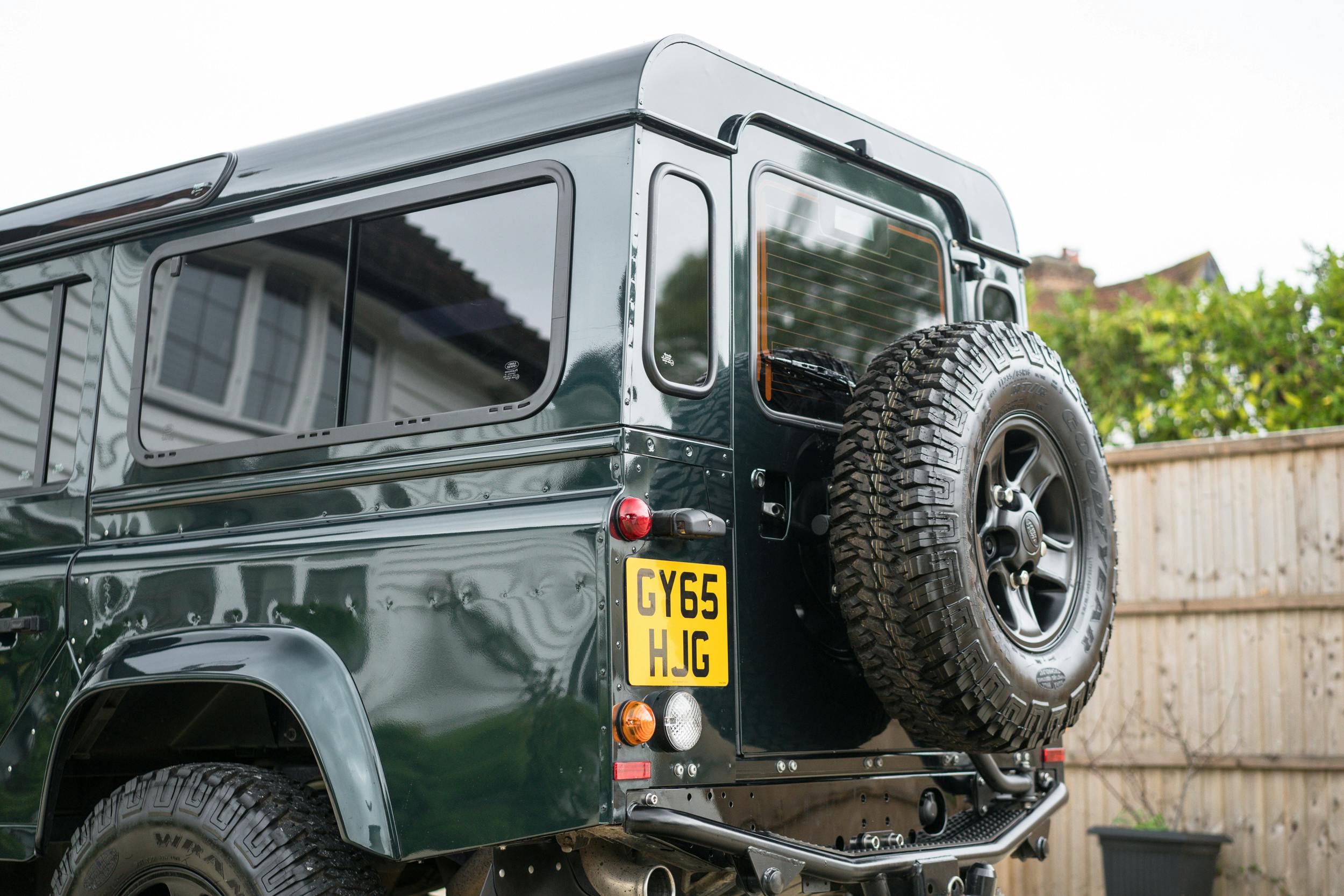 2015 LAND ROVER DEFENDER 110 XS