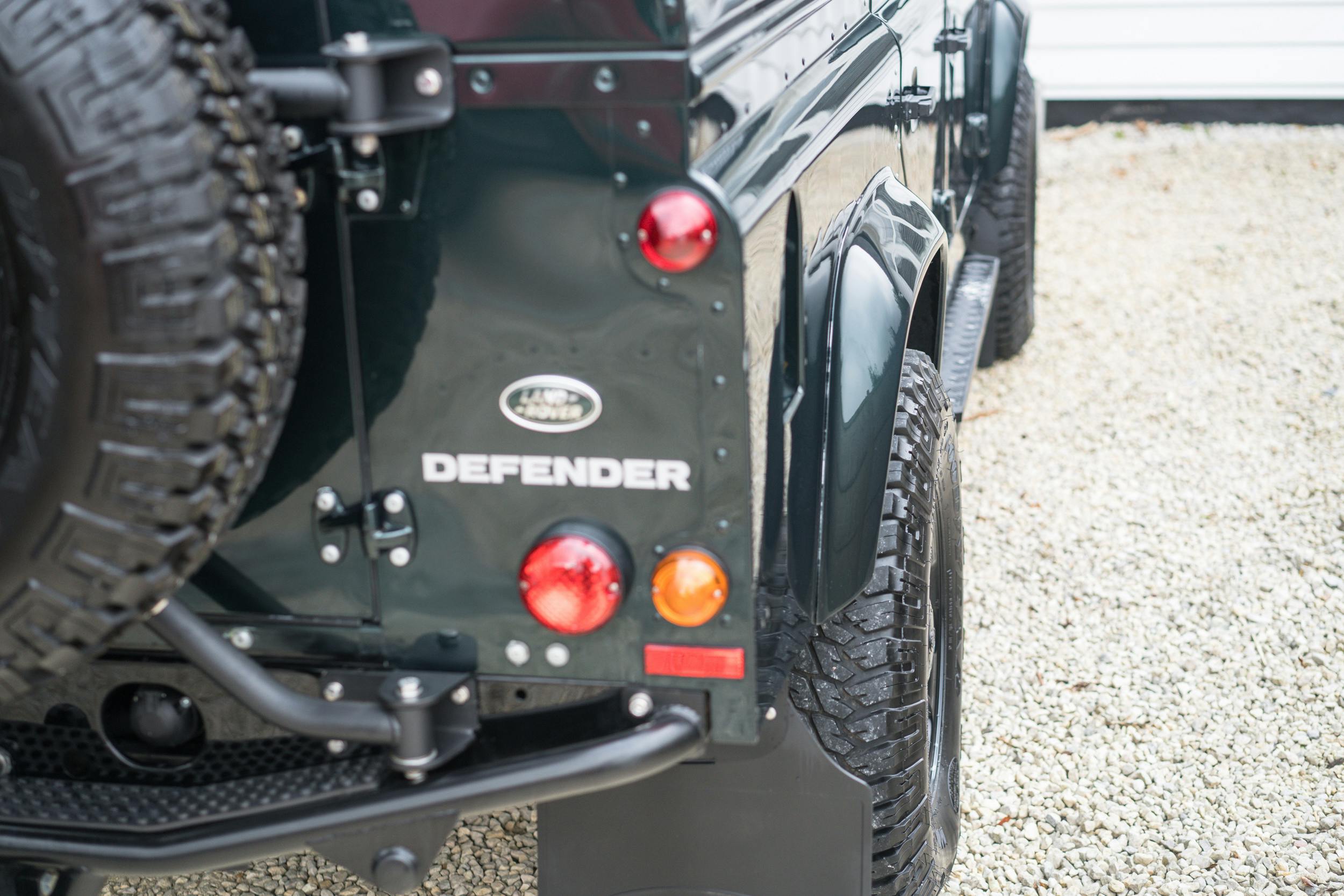 2015 LAND ROVER DEFENDER 110 XS