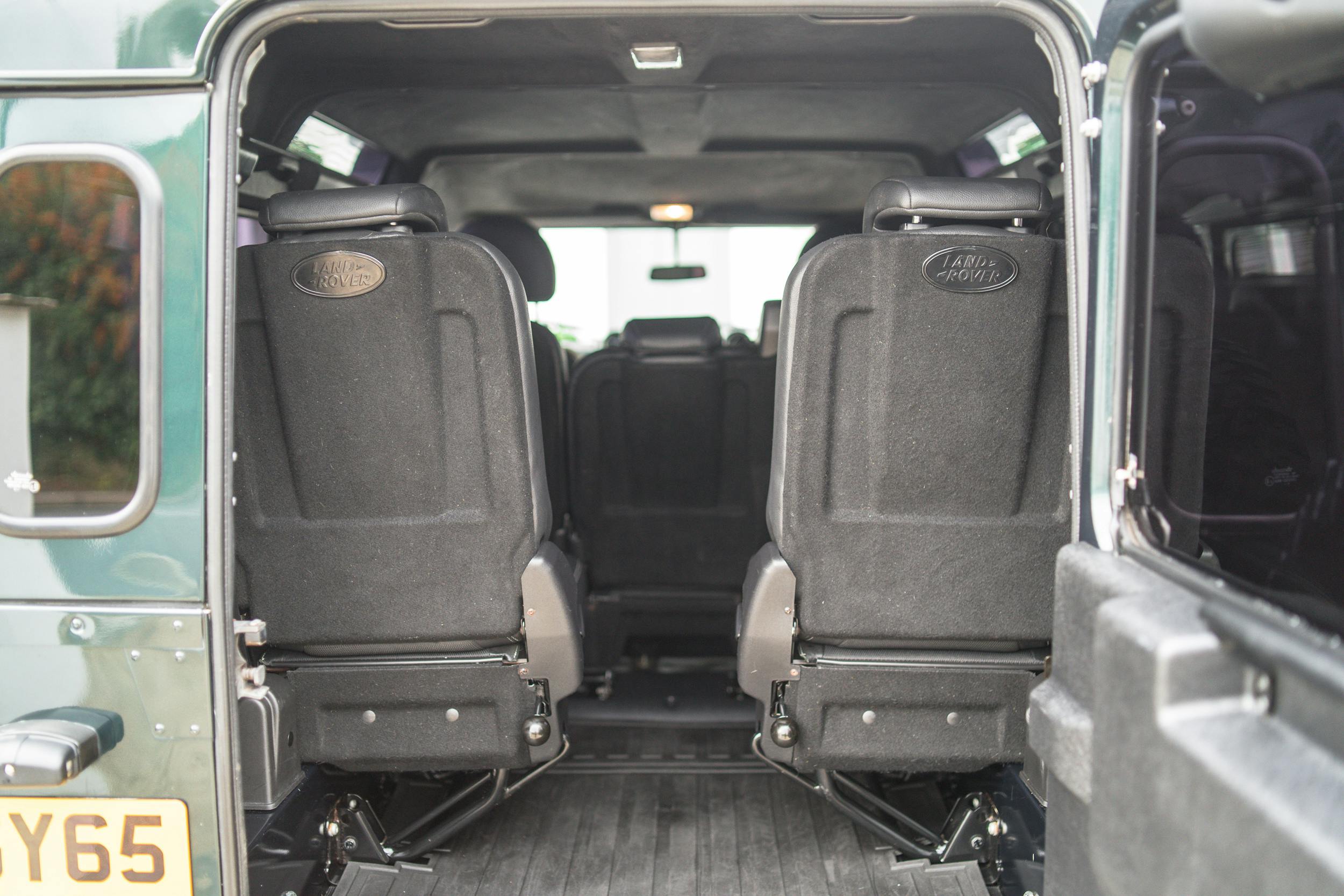 2015 LAND ROVER DEFENDER 110 XS