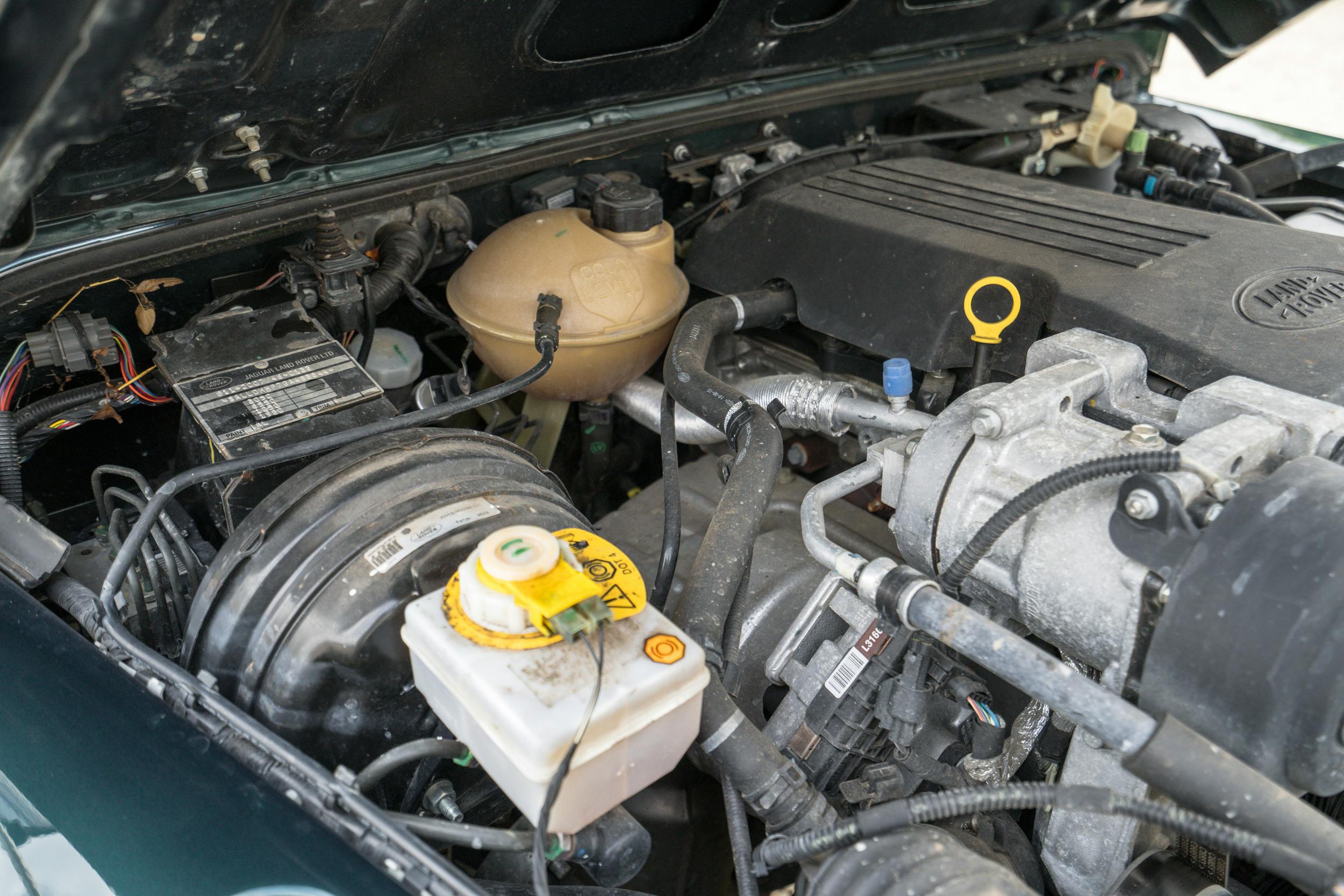 2015 LAND ROVER DEFENDER 110 XS