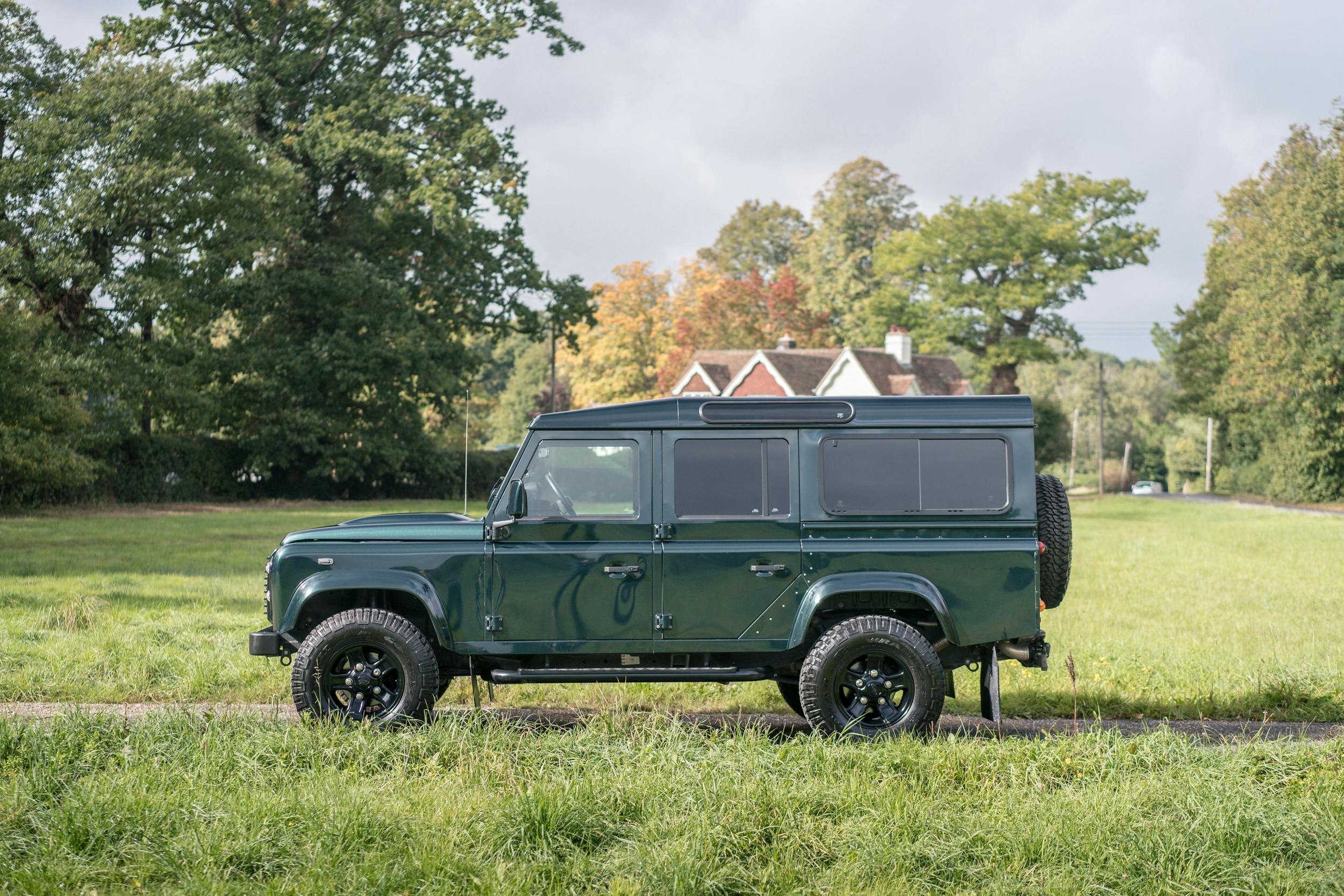 2015 LAND ROVER DEFENDER 110 XS