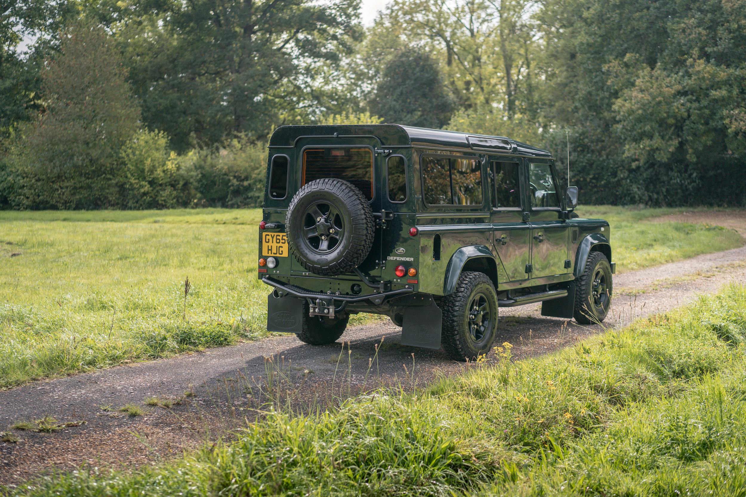 2015 LAND ROVER DEFENDER 110 XS