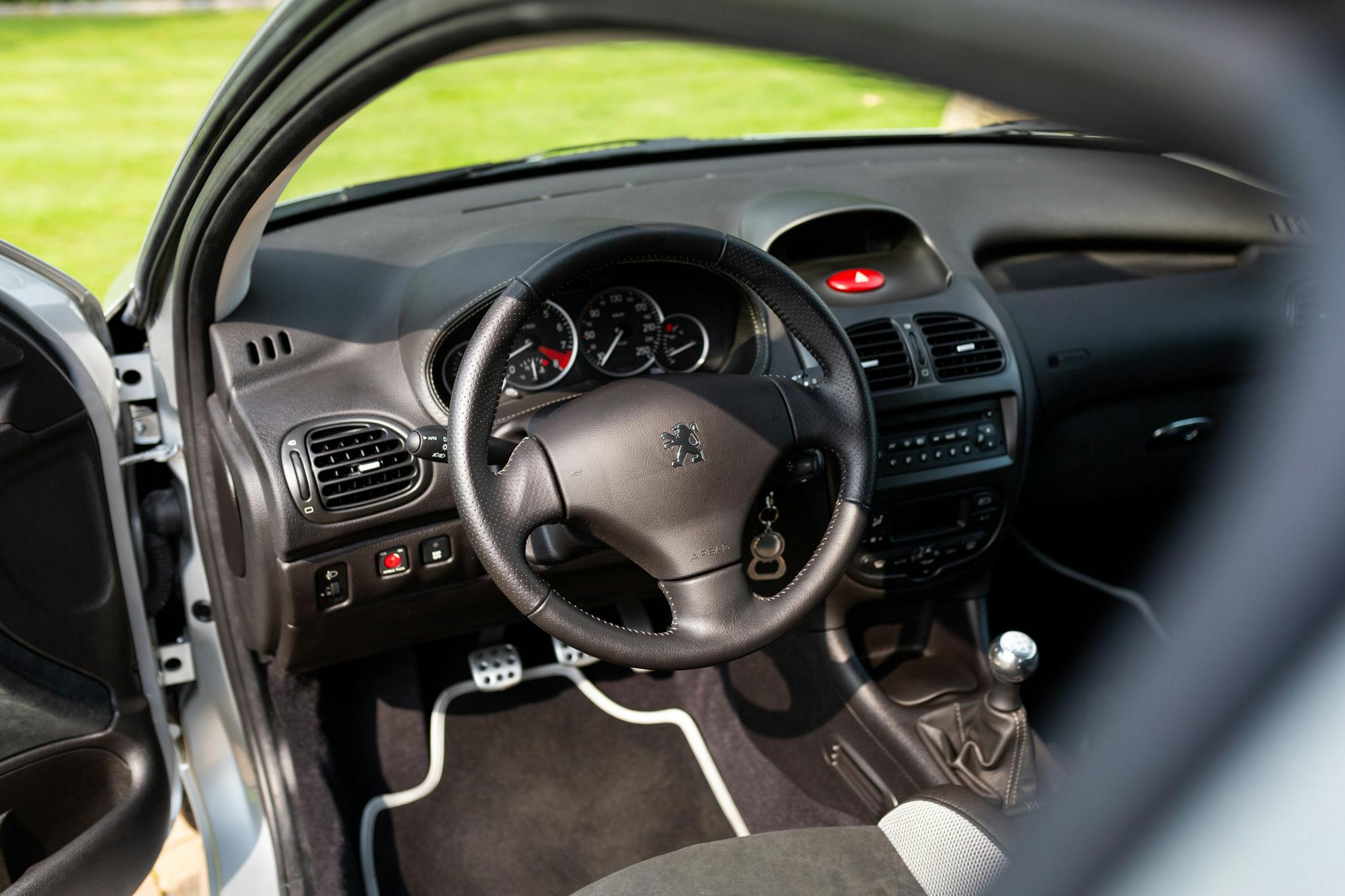 2003 PEUGEOT 206 RC - EX-RICHARD BURNS