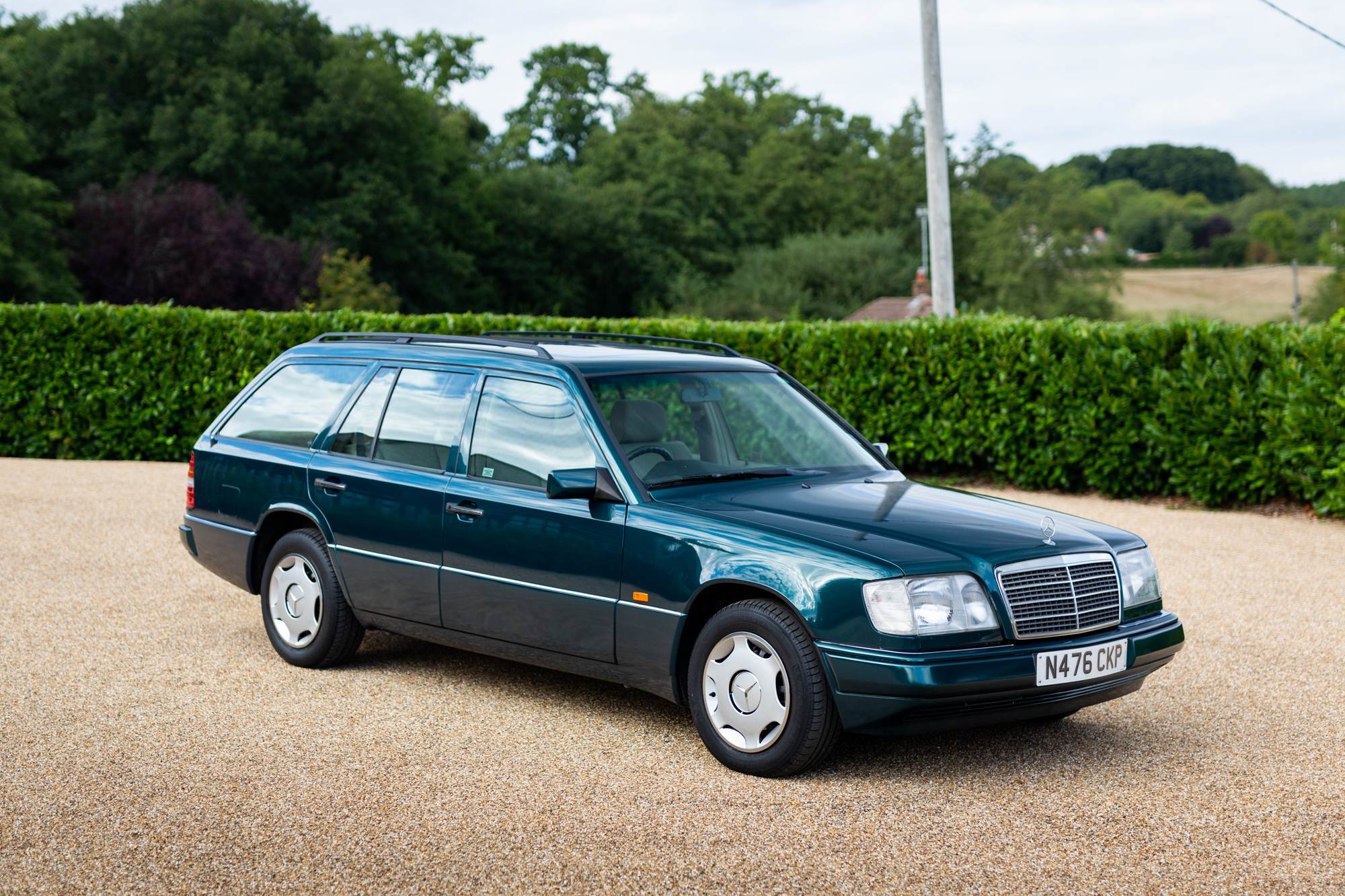 1996 MERCEDES-BENZ (W124) E200T ESTATE