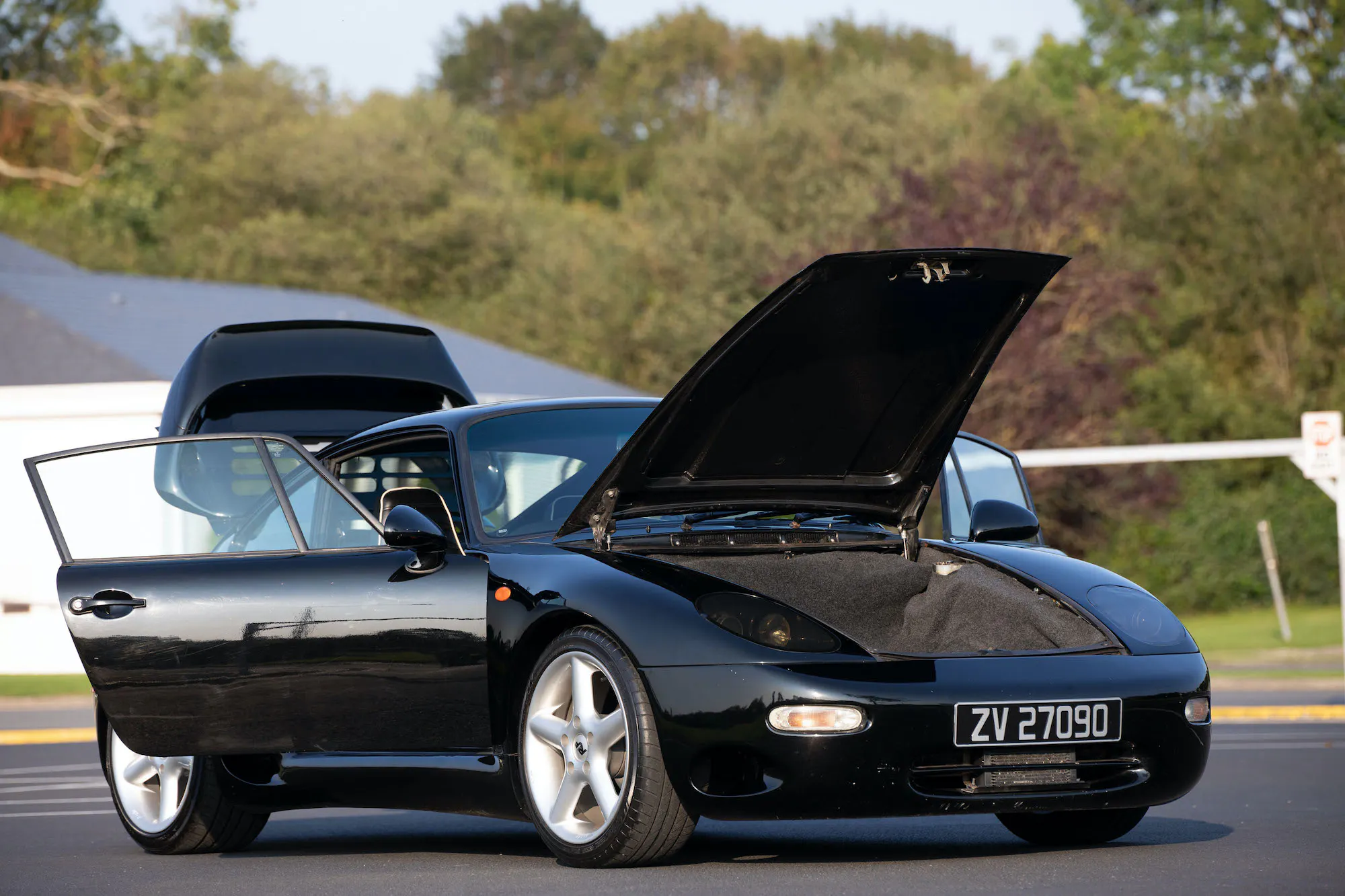 1977 PORSCHE 911S CUSTOM - ZEEMAX BODY