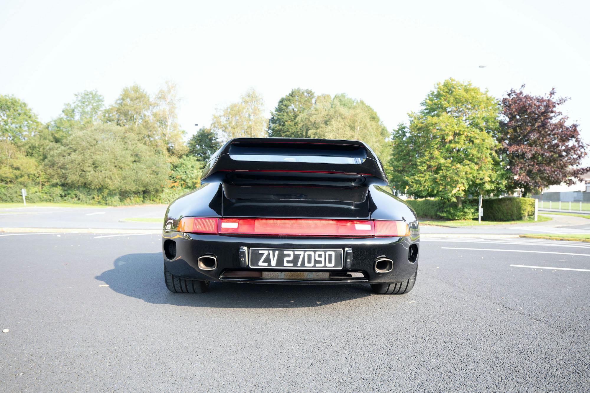 1977 PORSCHE 911S CUSTOM - ZEEMAX BODY