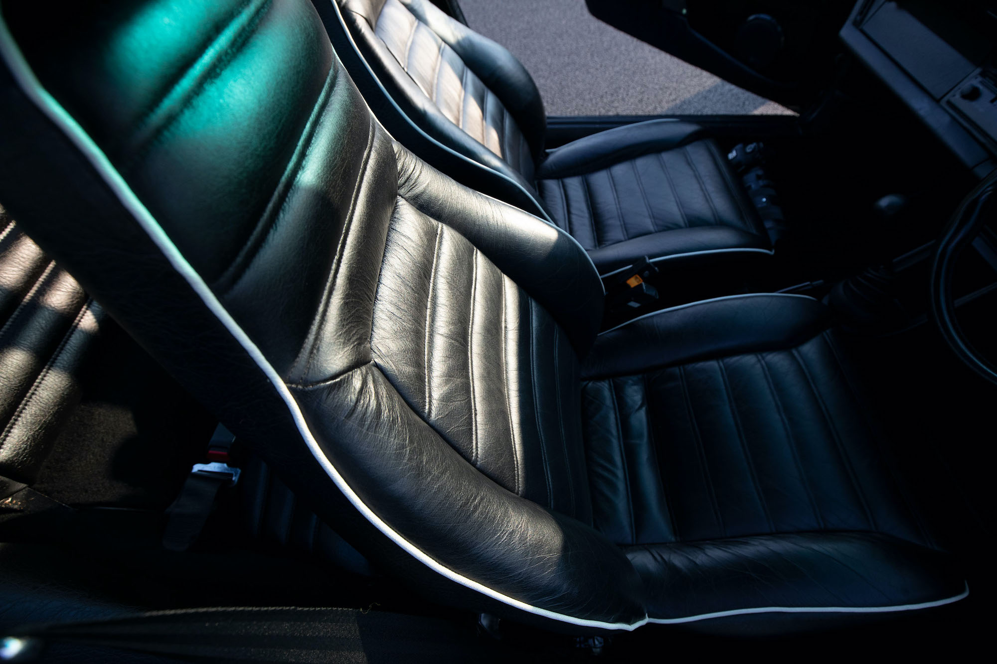 1977 PORSCHE 911S CUSTOM - ZEEMAX BODY