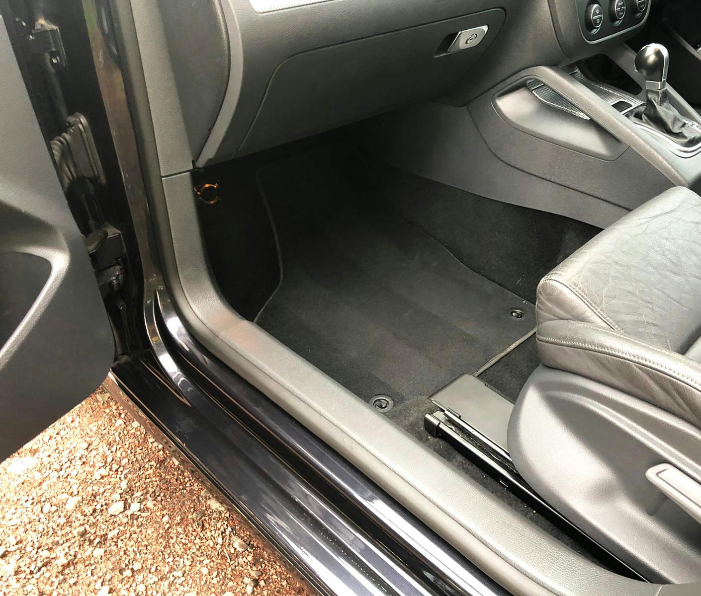 2006 VOLKSWAGEN GOLF (MK5) R32