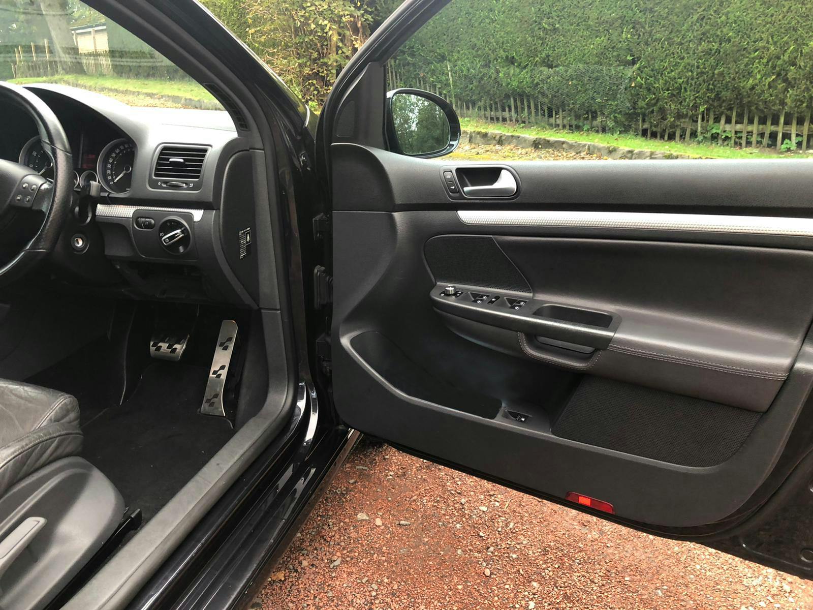 2006 VOLKSWAGEN GOLF (MK5) R32