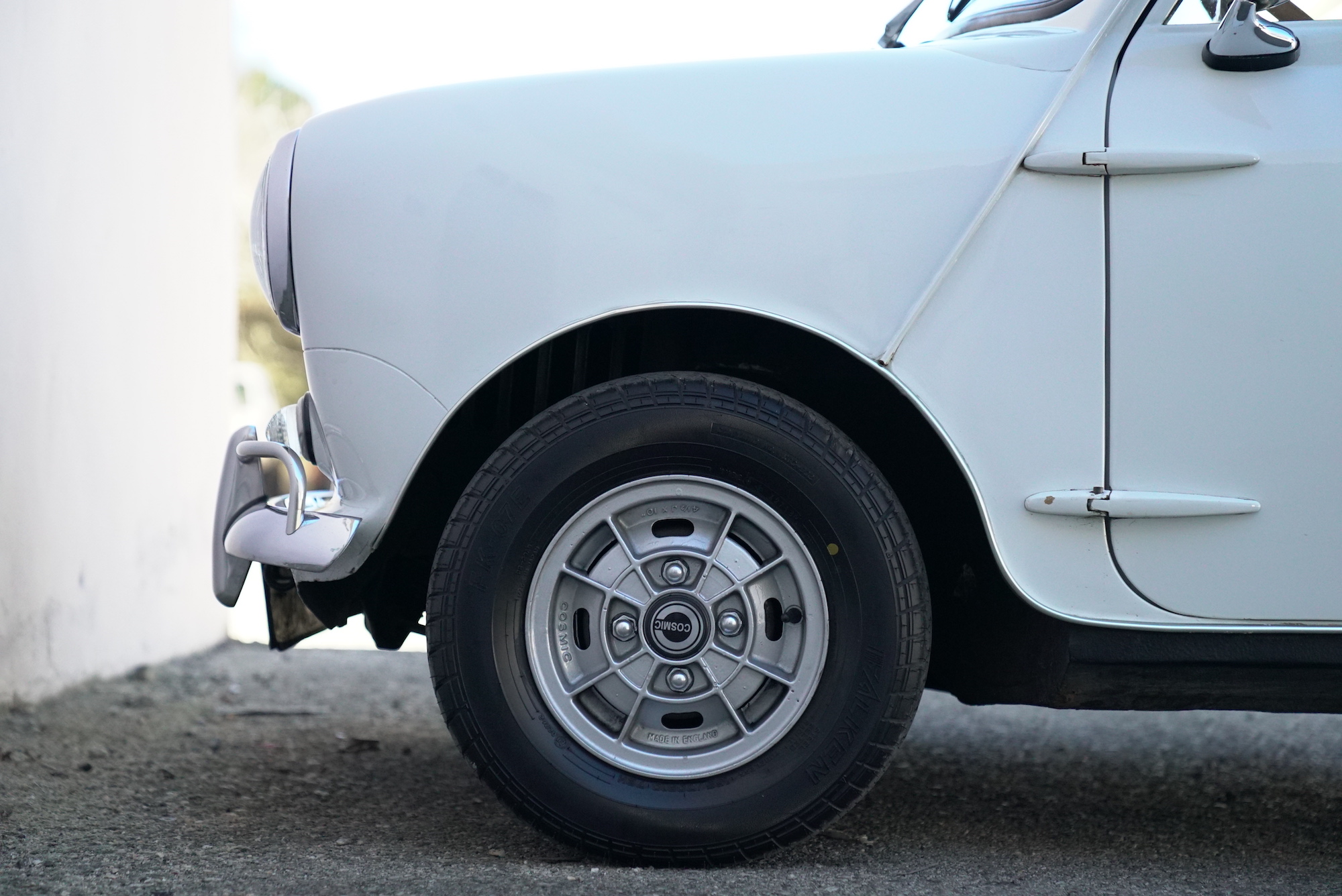 1969 AUSTIN MINI VAN - LHD