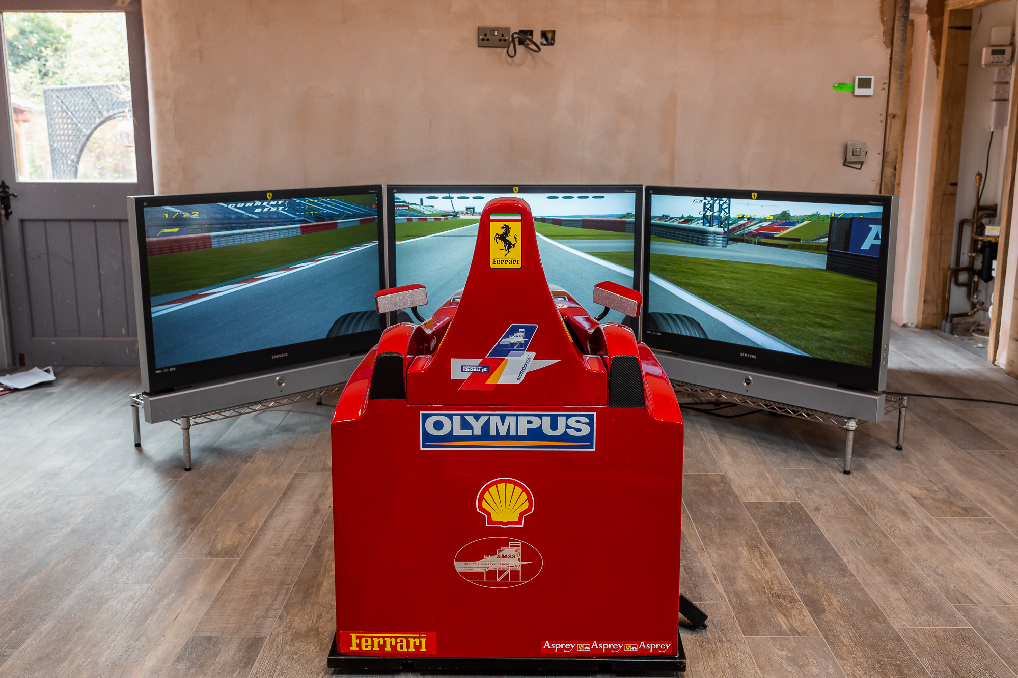 ARC-TEAM FERRARI F1 DRIVING SIMULATOR