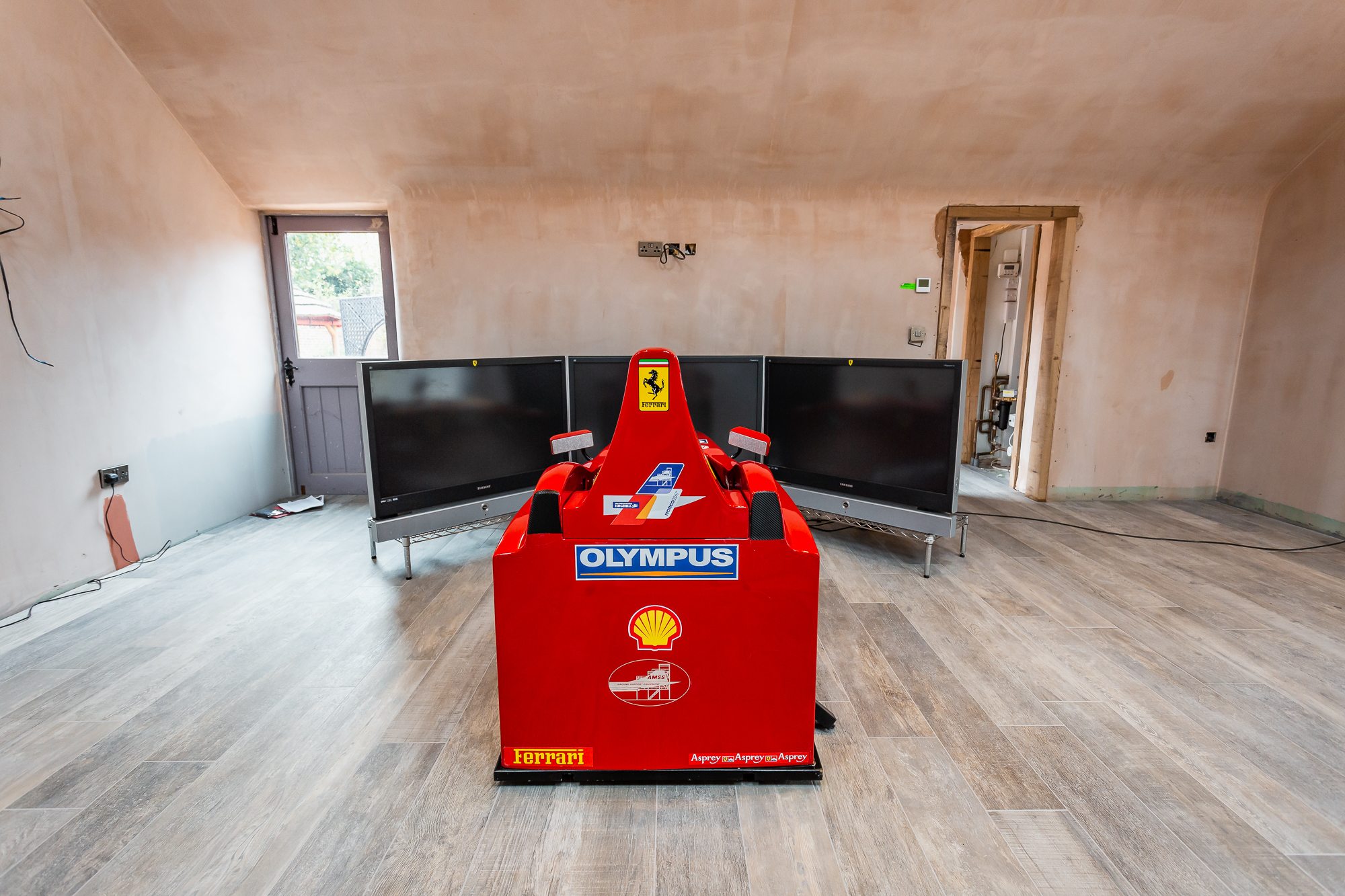 ARC-TEAM FERRARI F1 DRIVING SIMULATOR