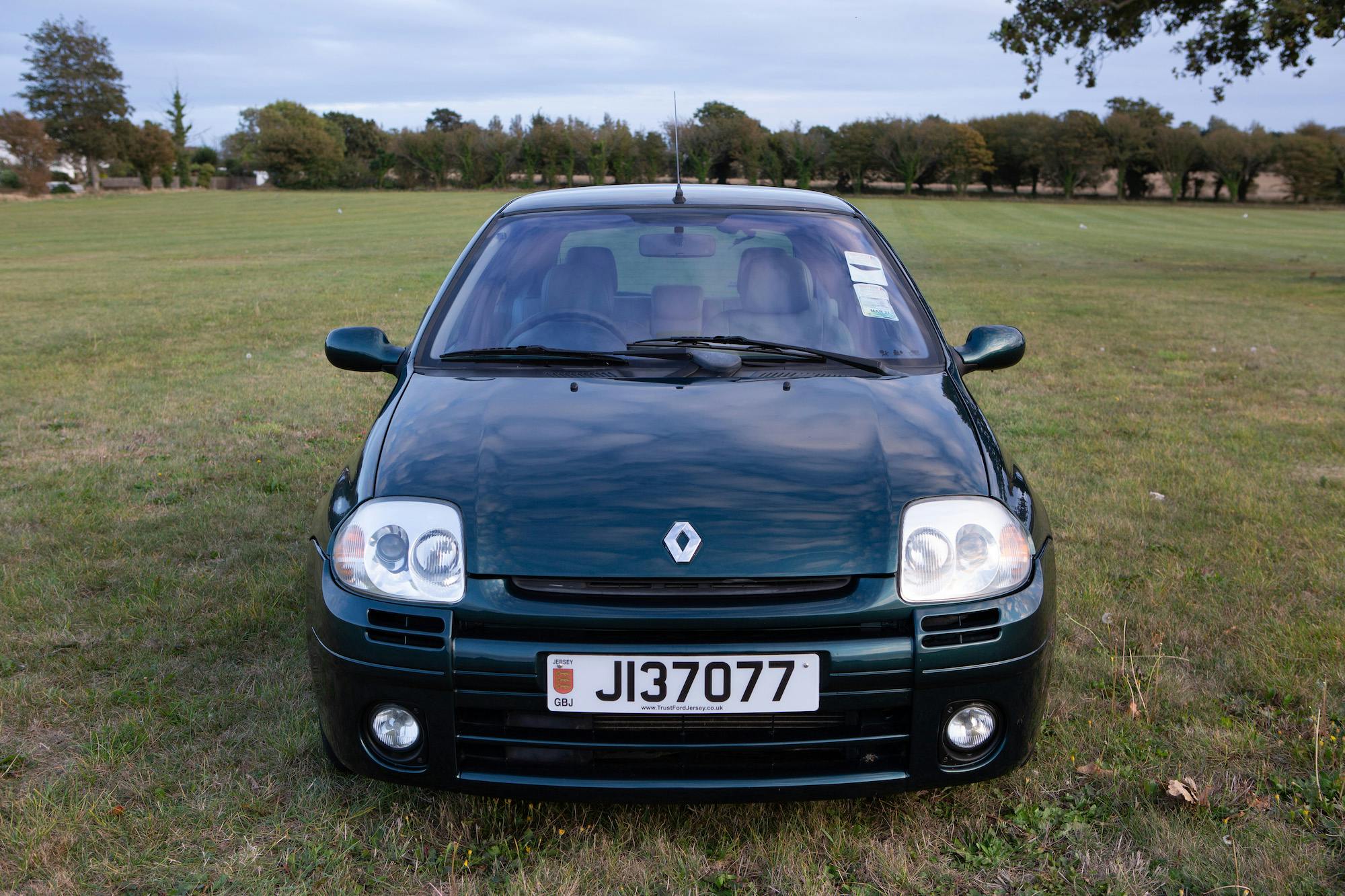 2001 RENAULTSPORT CLIO 172 EXCLUSIVE - 34,245 MILES