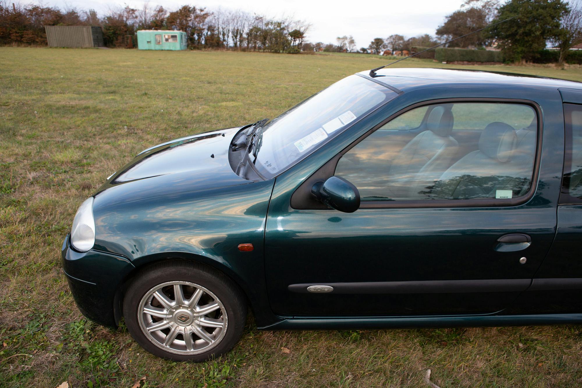 2001 RENAULTSPORT CLIO 172 EXCLUSIVE - 34,245 MILES