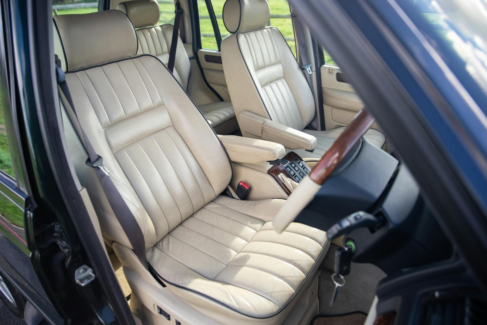 2000 RANGE ROVER 4.6 VOGUE (P38)