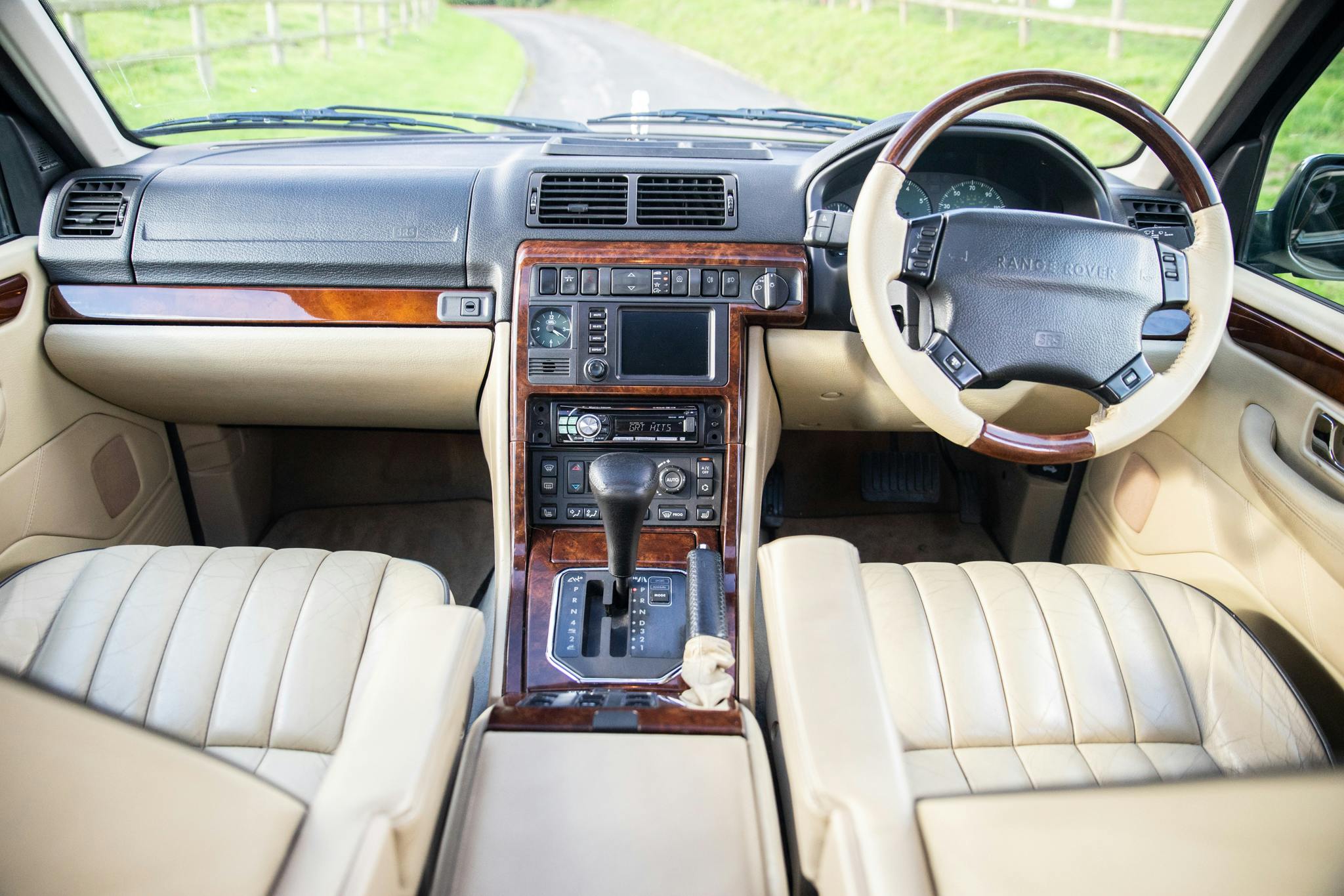 2000 RANGE ROVER 4.6 VOGUE (P38)