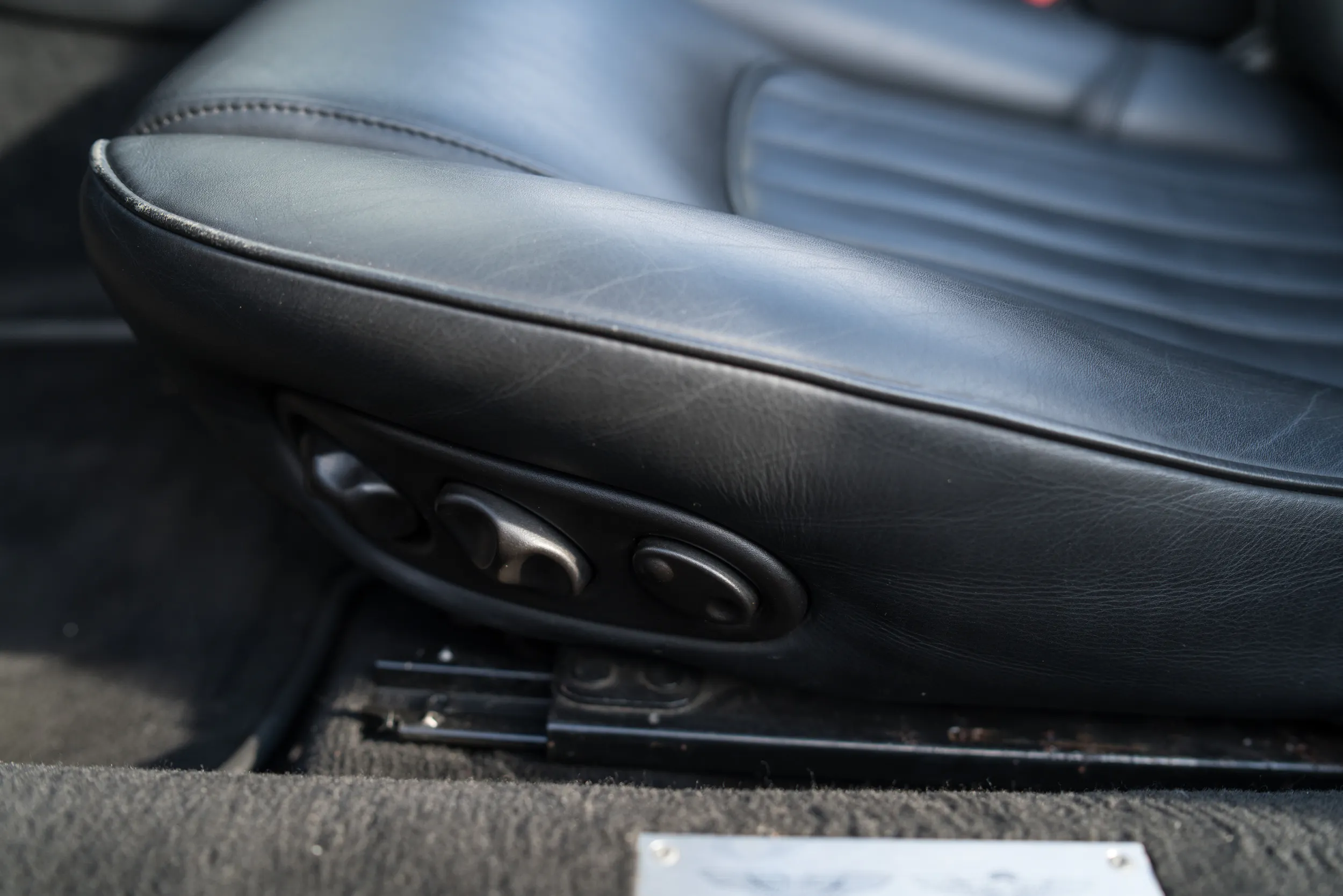 1997 ASTON MARTIN DB7 VOLANTE - MANUAL