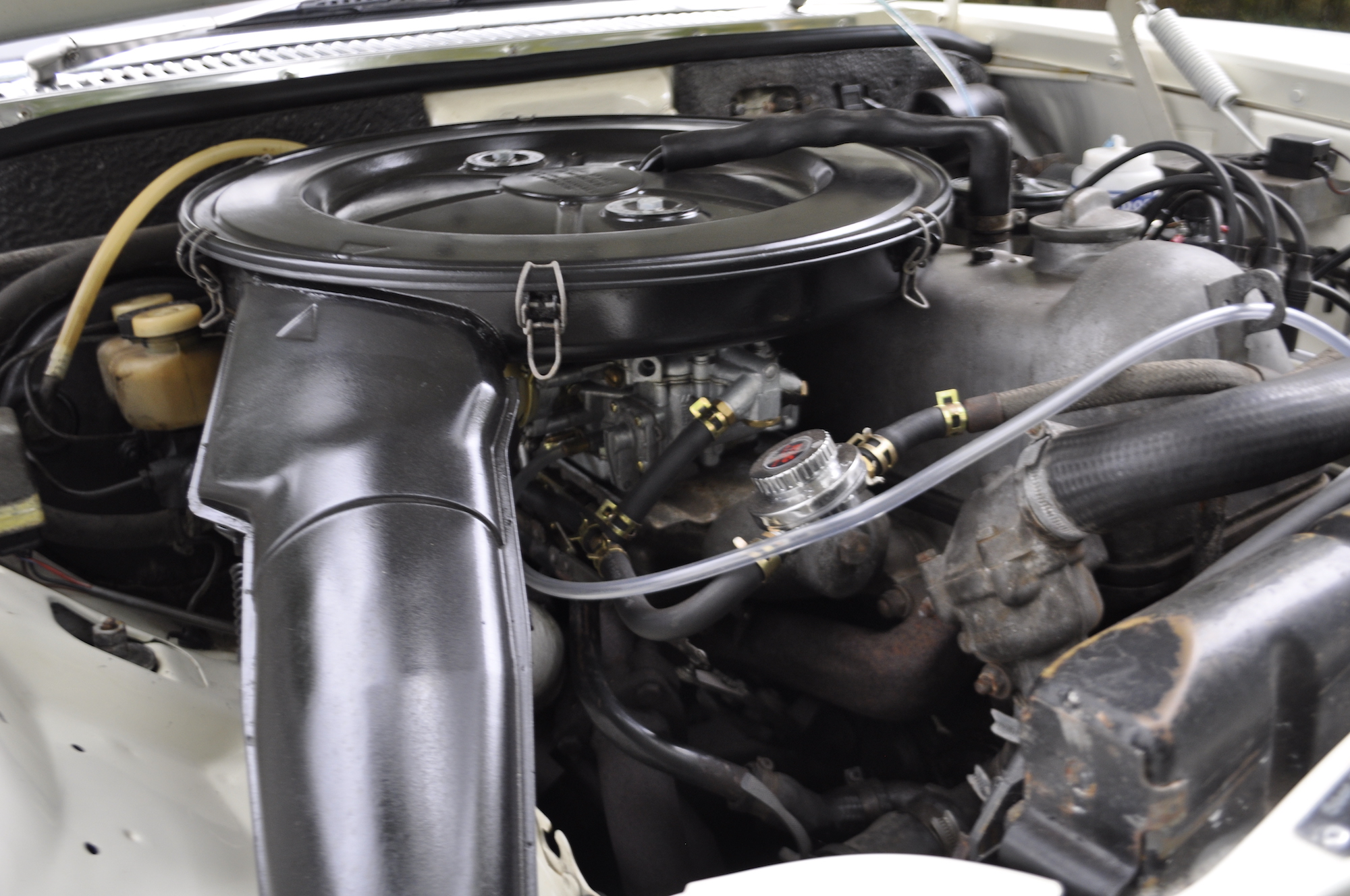 1972 MERCEDES-BENZ (W114) 250 SALOON for sale by auction in Wexham ...