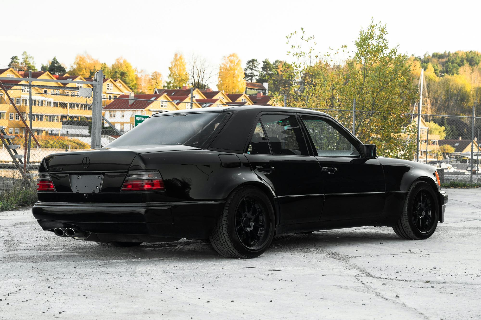 1992 MERCEDES-BENZ (W124) 500 E 6.0 AMG - LHD