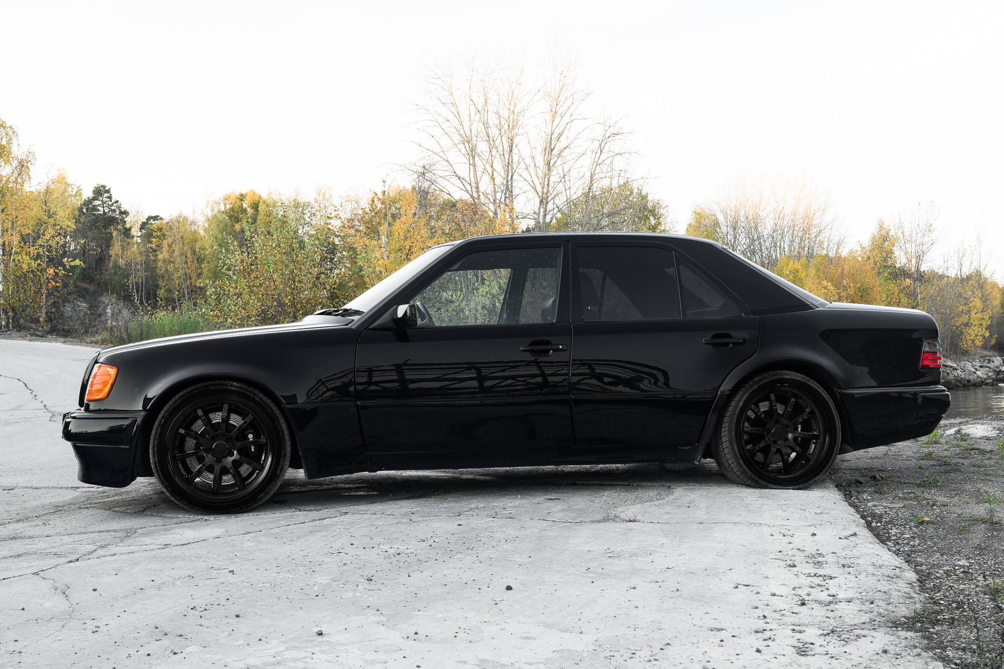 1992 MERCEDES-BENZ (W124) 500 E 6.0 AMG - LHD for sale by auction in ...