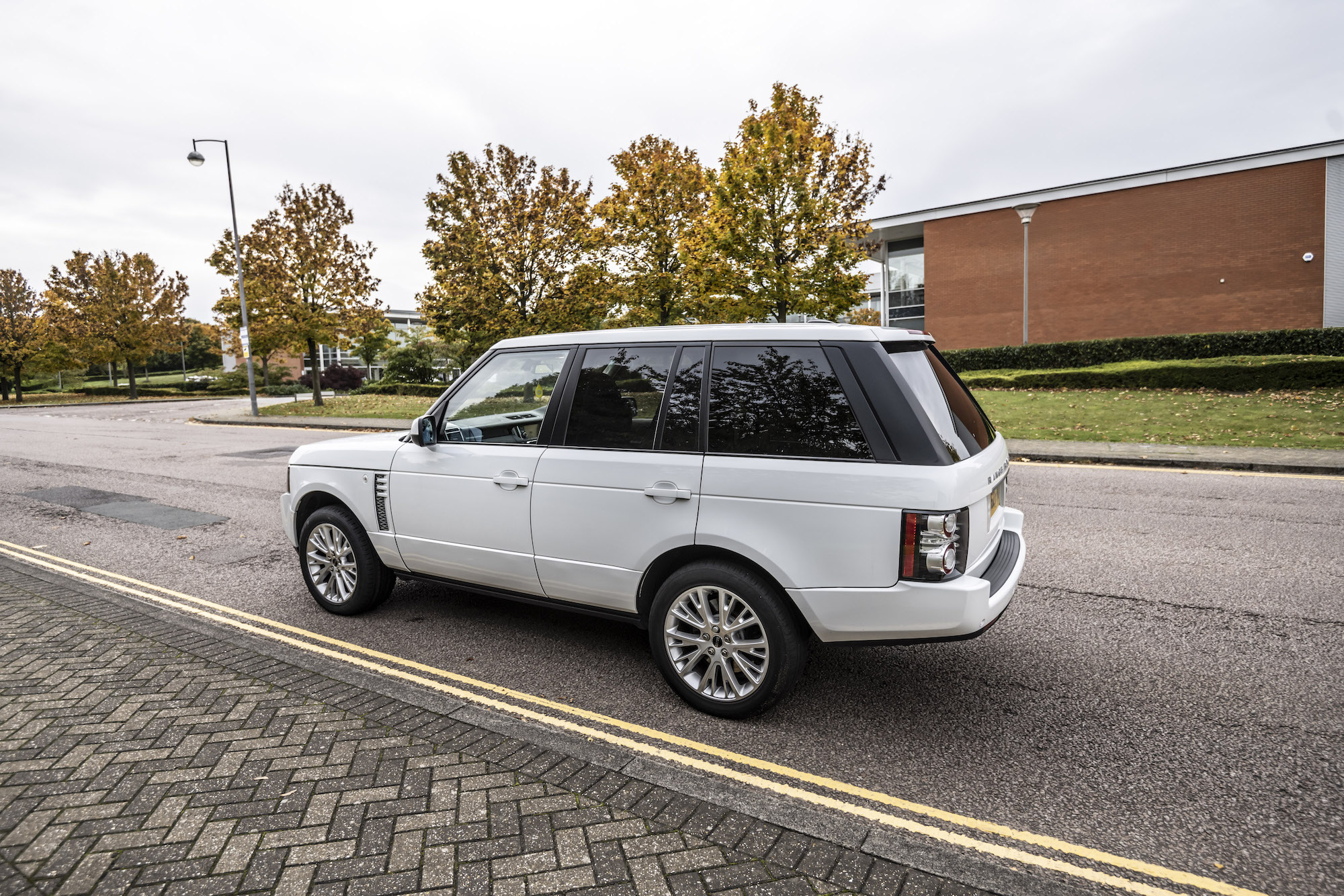 2012 RANGE ROVER TDV8 WESTMINSTER - 23,148 MILES