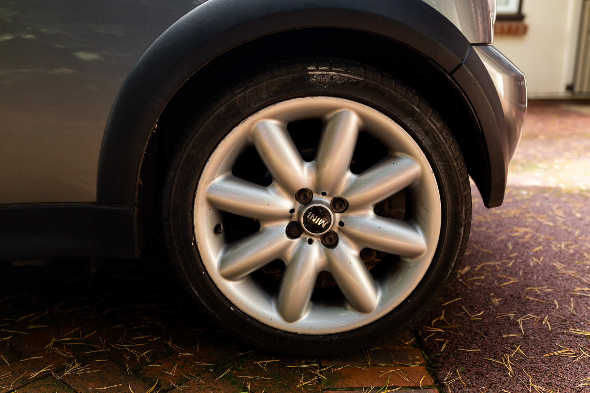 2003 MINI COOPER S – JCW TUNING KIT