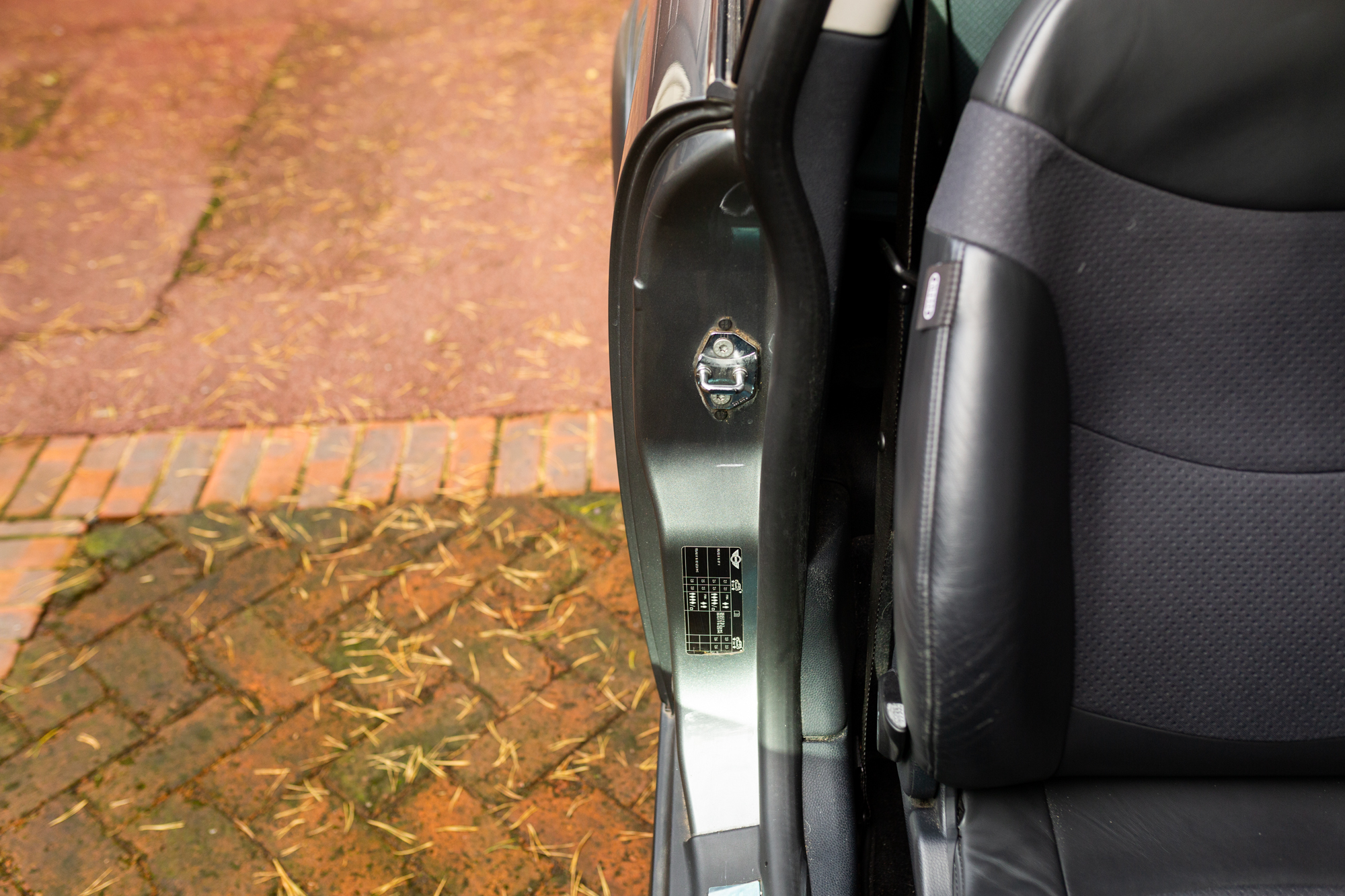 2003 MINI COOPER S – JCW TUNING KIT