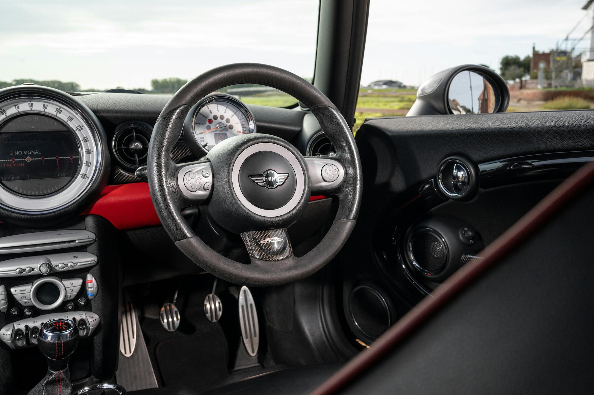 2010 MINI JOHN COOPER WORKS WORLD CHAMPIONSHIP 50