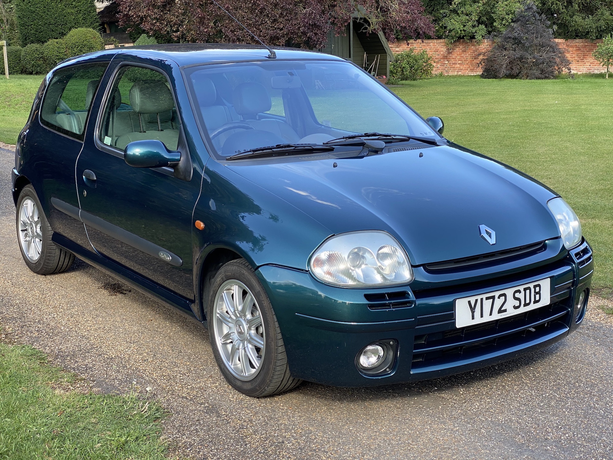 2001 RENAULTSPORT CLIO 172 EXCLUSIVE for sale in Nottingham, United Kingdom