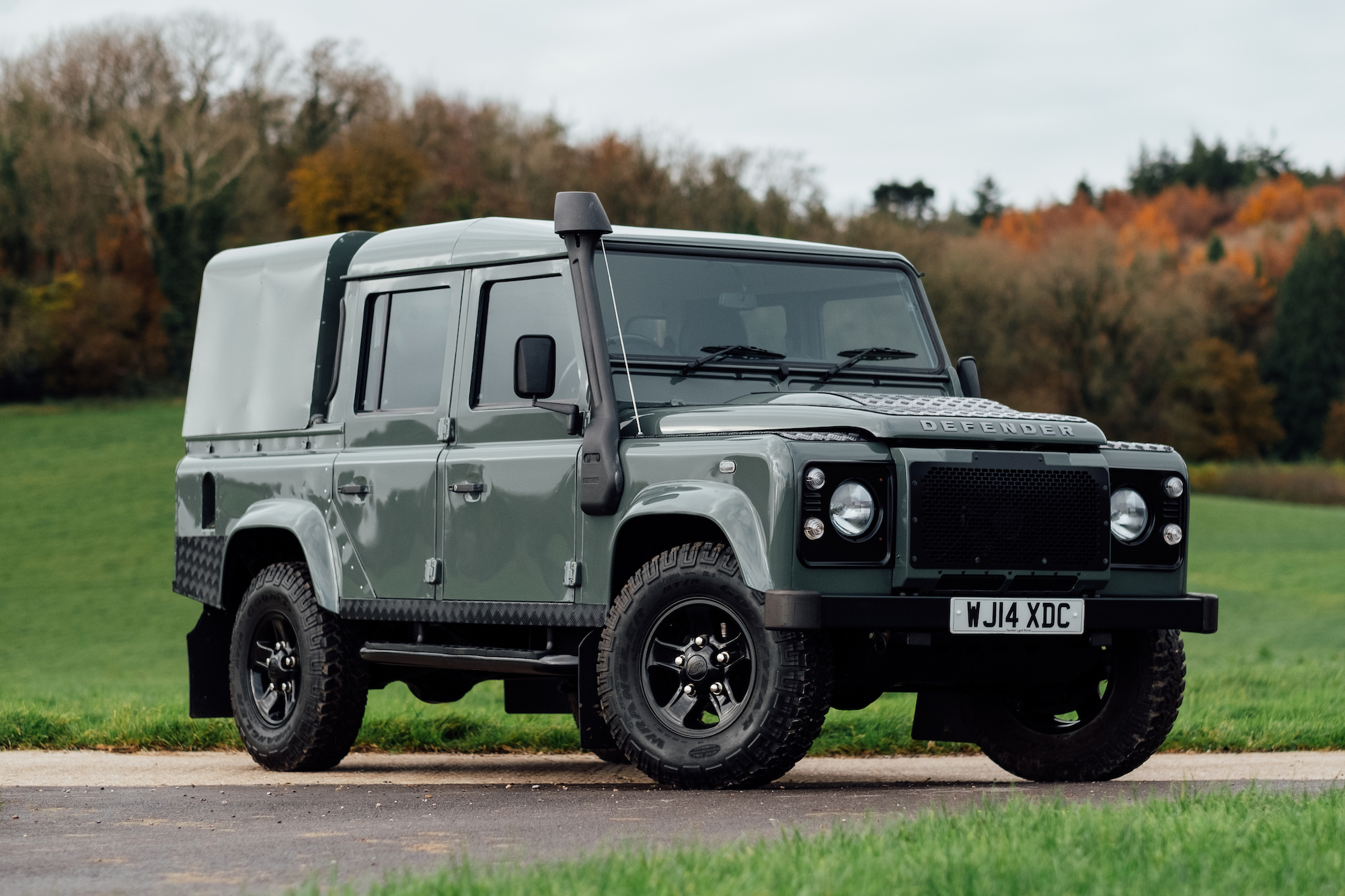 2014 LAND ROVER DEFENDER 110 XS DOUBLE CAB
