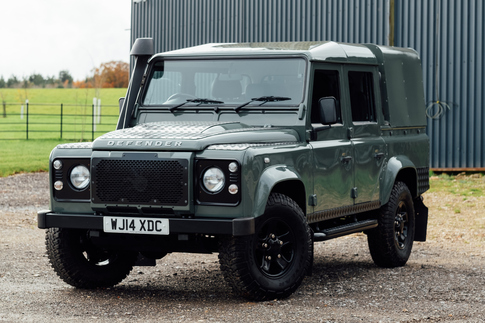 2014 LAND ROVER DEFENDER 110 XS DOUBLE CAB