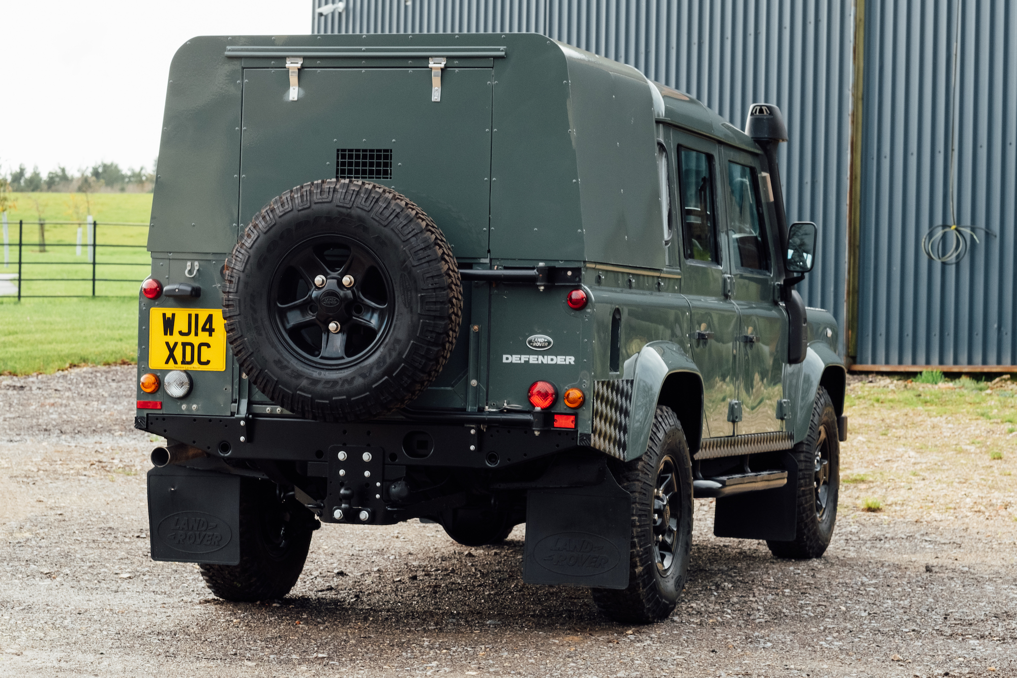 2014 LAND ROVER DEFENDER 110 XS DOUBLE CAB for sale by auction in ...