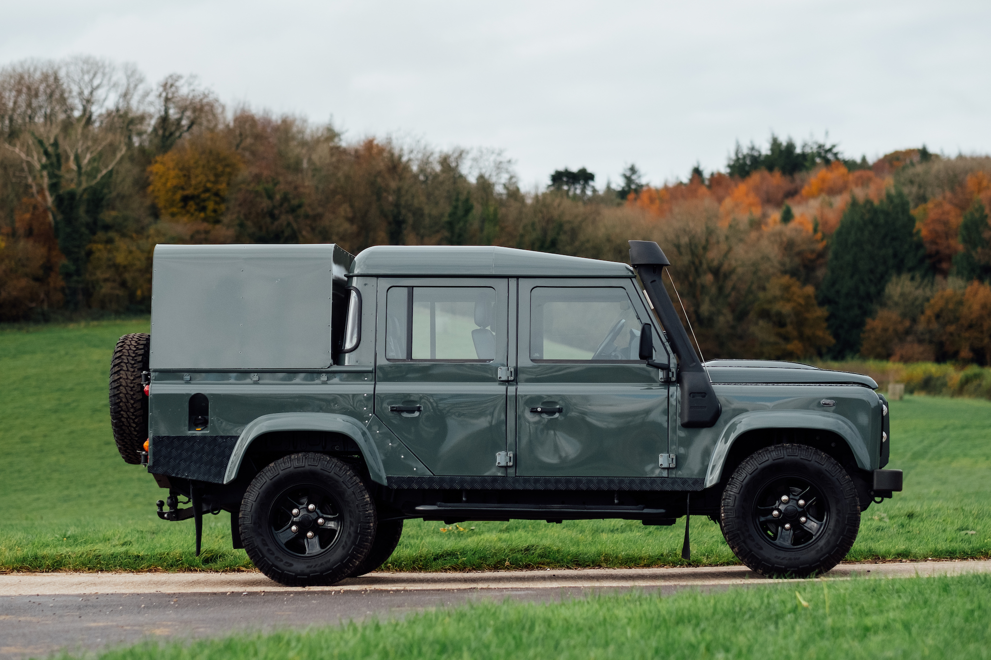 2014 LAND ROVER DEFENDER 110 XS DOUBLE CAB