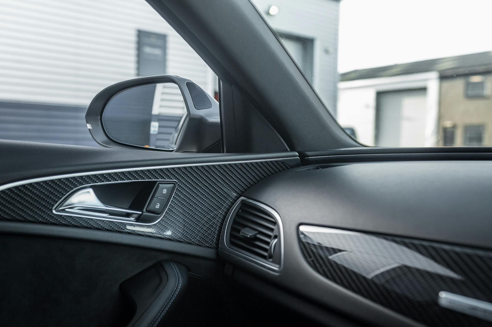 2016 AUDI RS6 PERFORMANCE