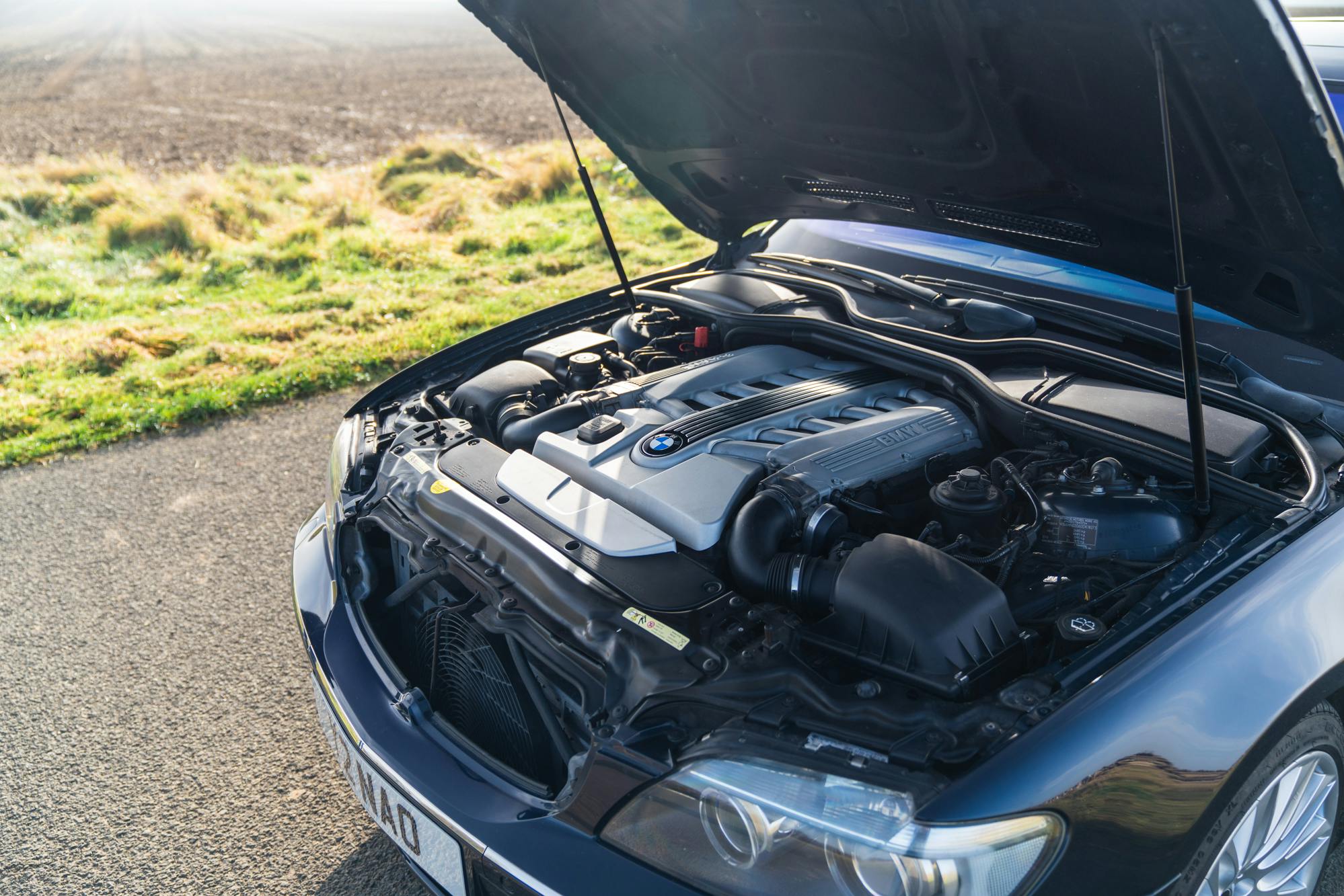 2006 BMW 760Li (E66)