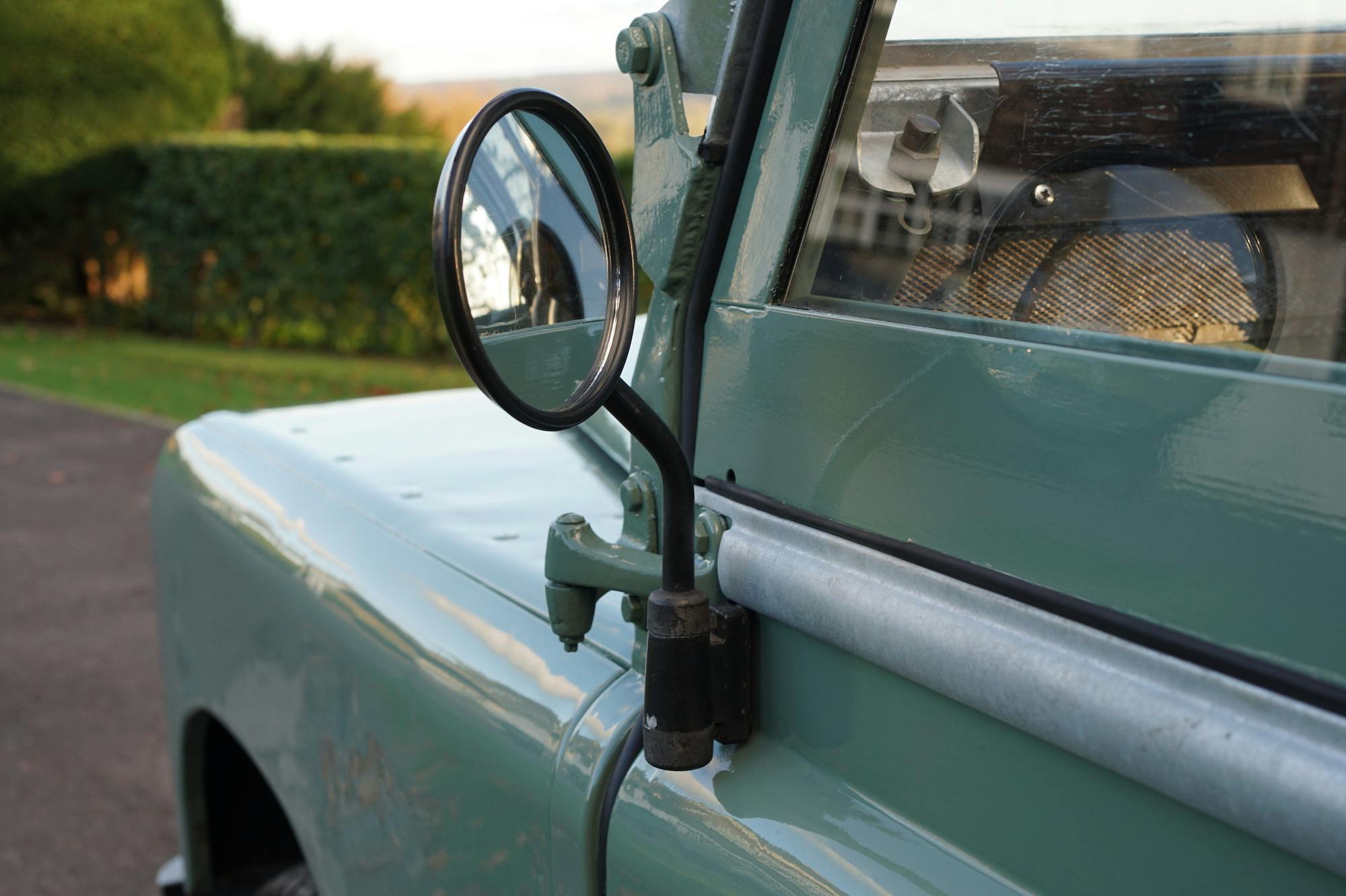 1969 LAND ROVER SERIES IIA 88"