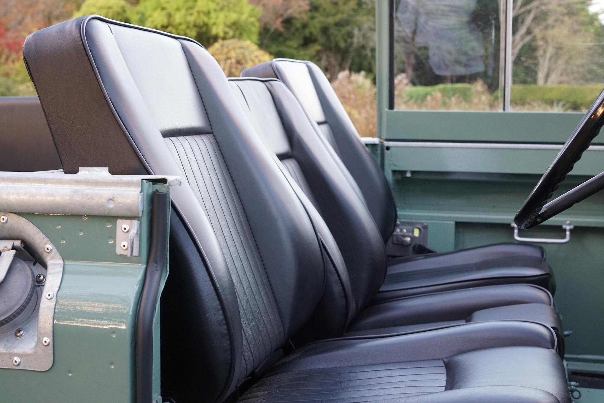 1969 LAND ROVER SERIES IIA 88"