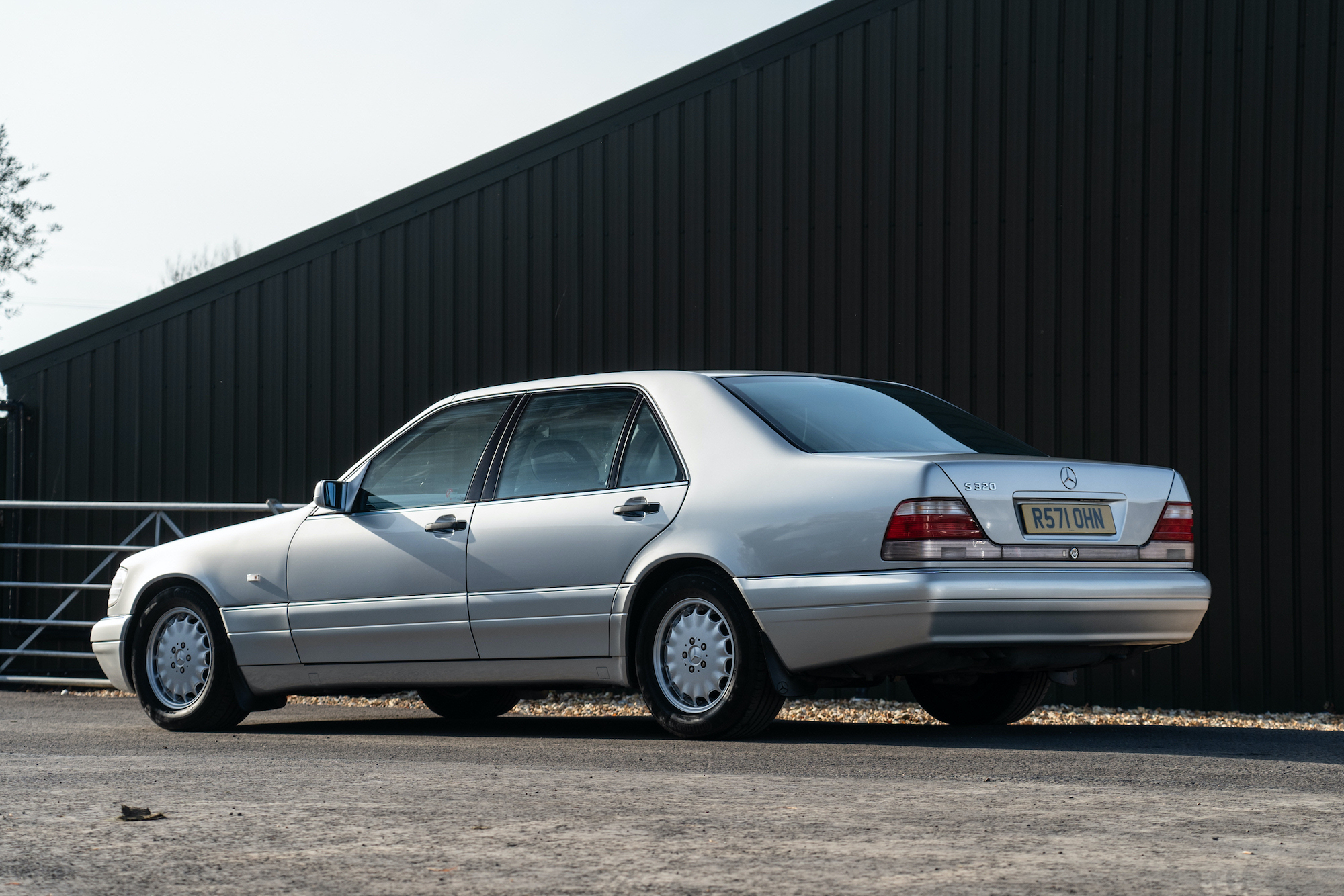 1998 MERCEDES-BENZ (W140) S320L