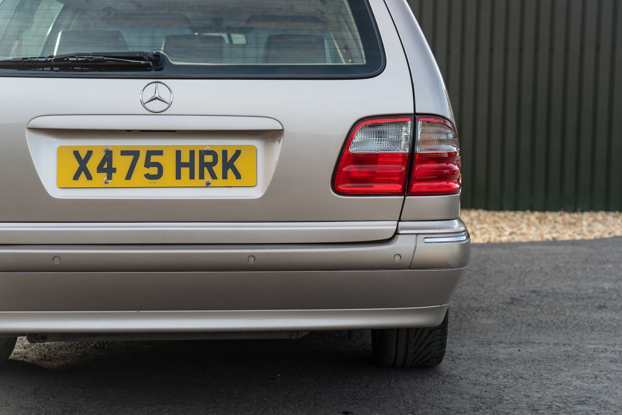 2000 MERCEDES-BENZ (W210) E430 ESTATE for sale by auction in East ...