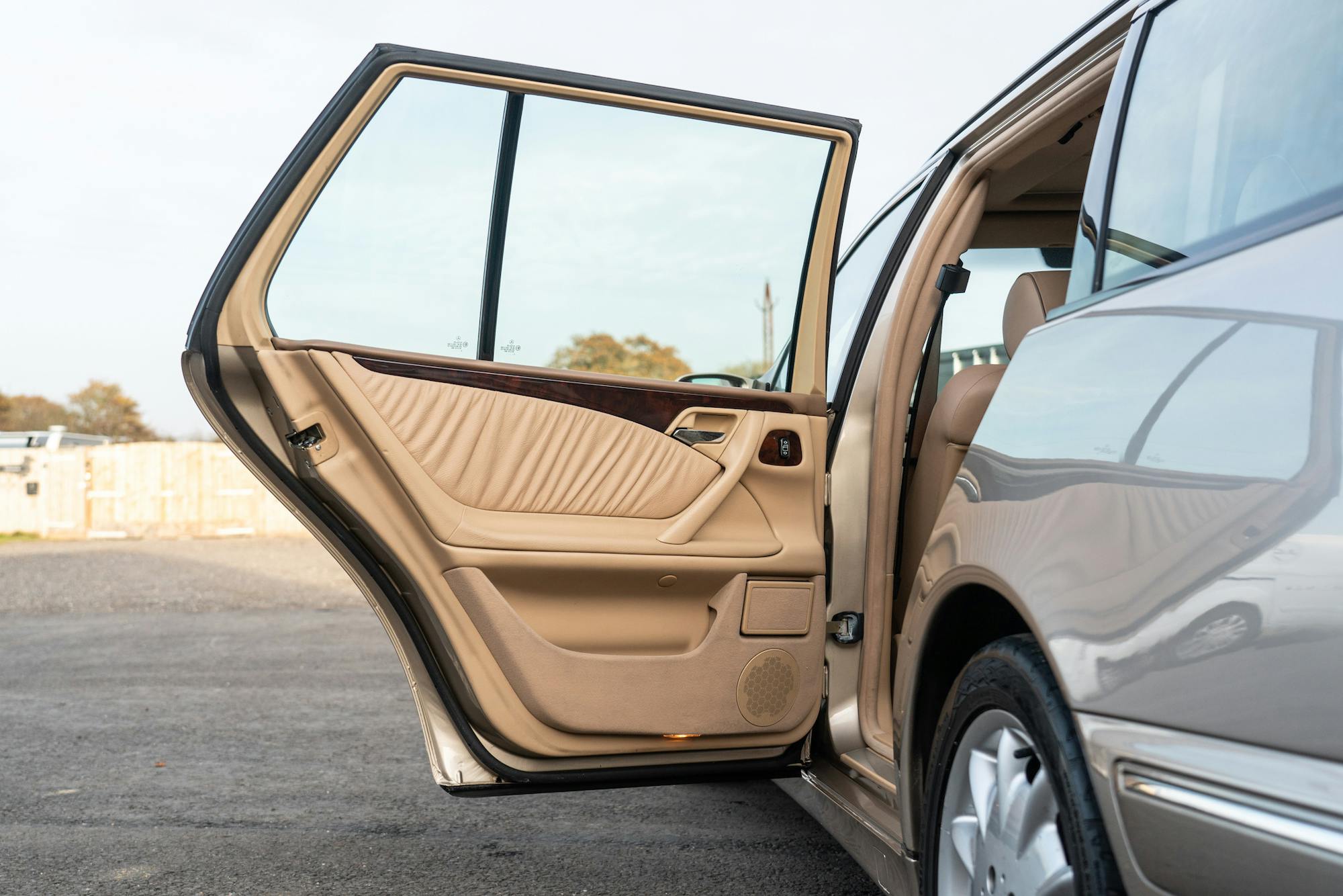 2000 MERCEDES-BENZ (W210) E430 ESTATE