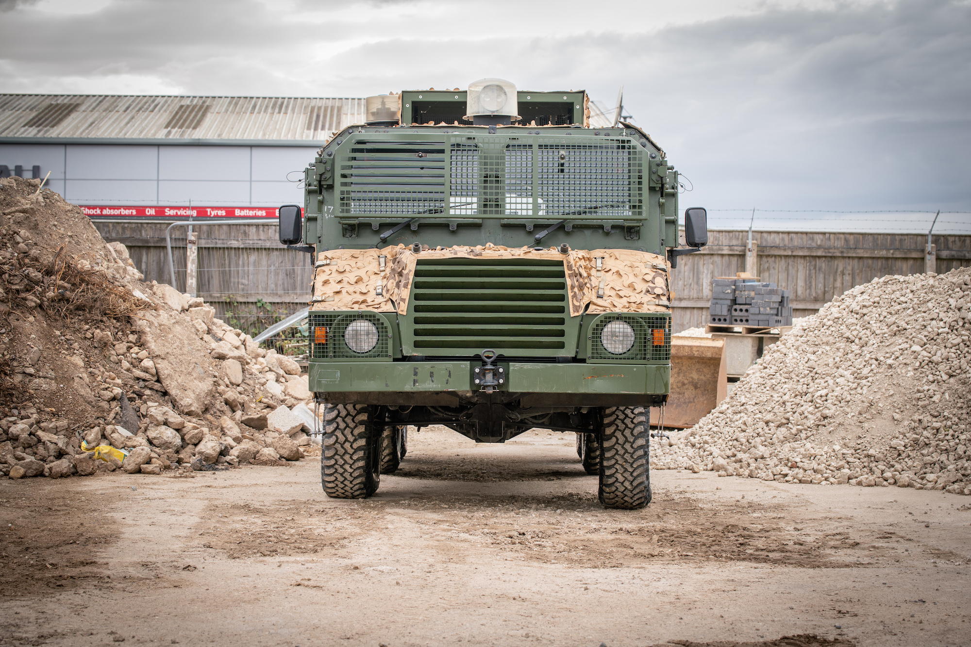 2009 PINZGAUER VECTOR PPV 6X6