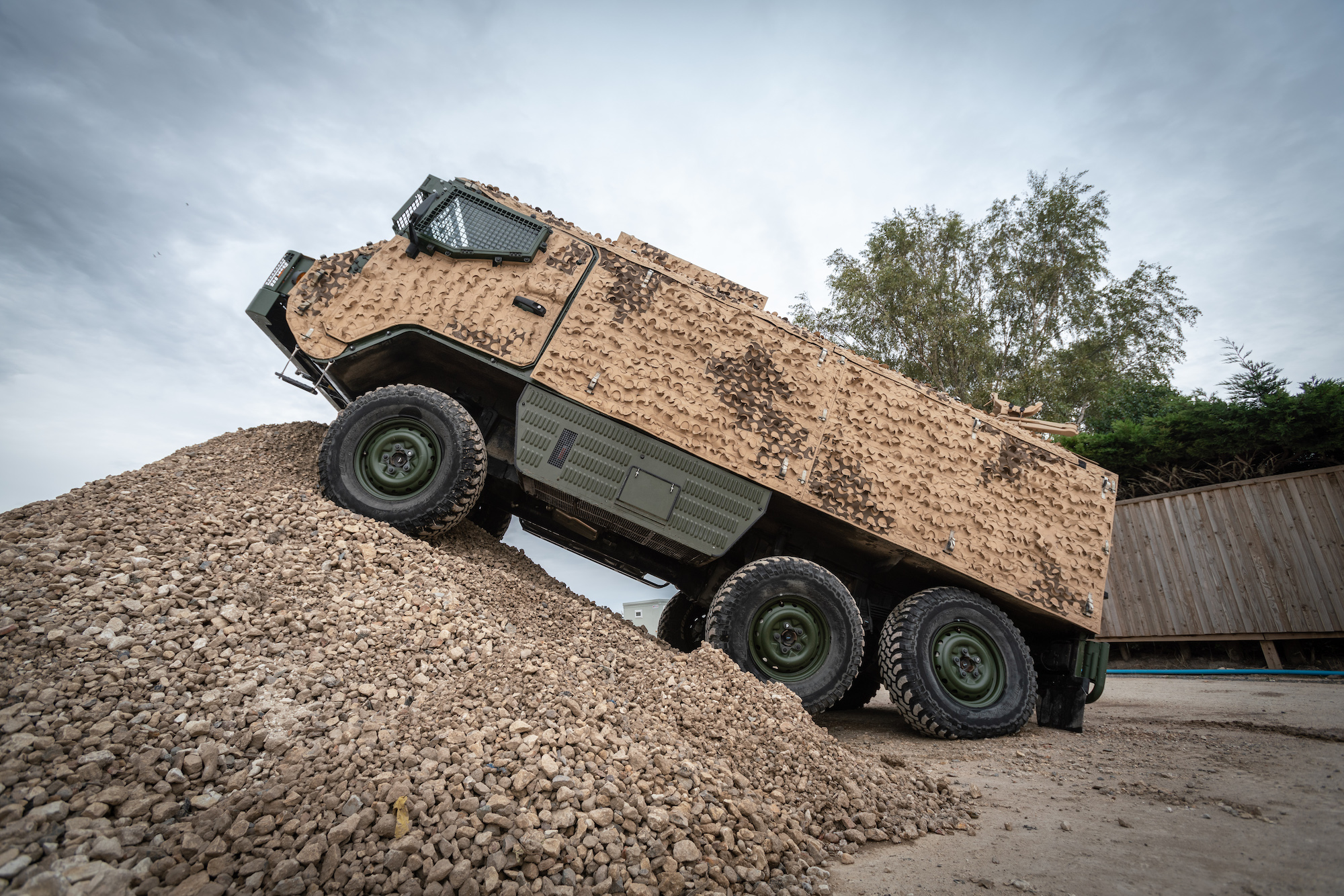 2009 PINZGAUER VECTOR PPV 6X6