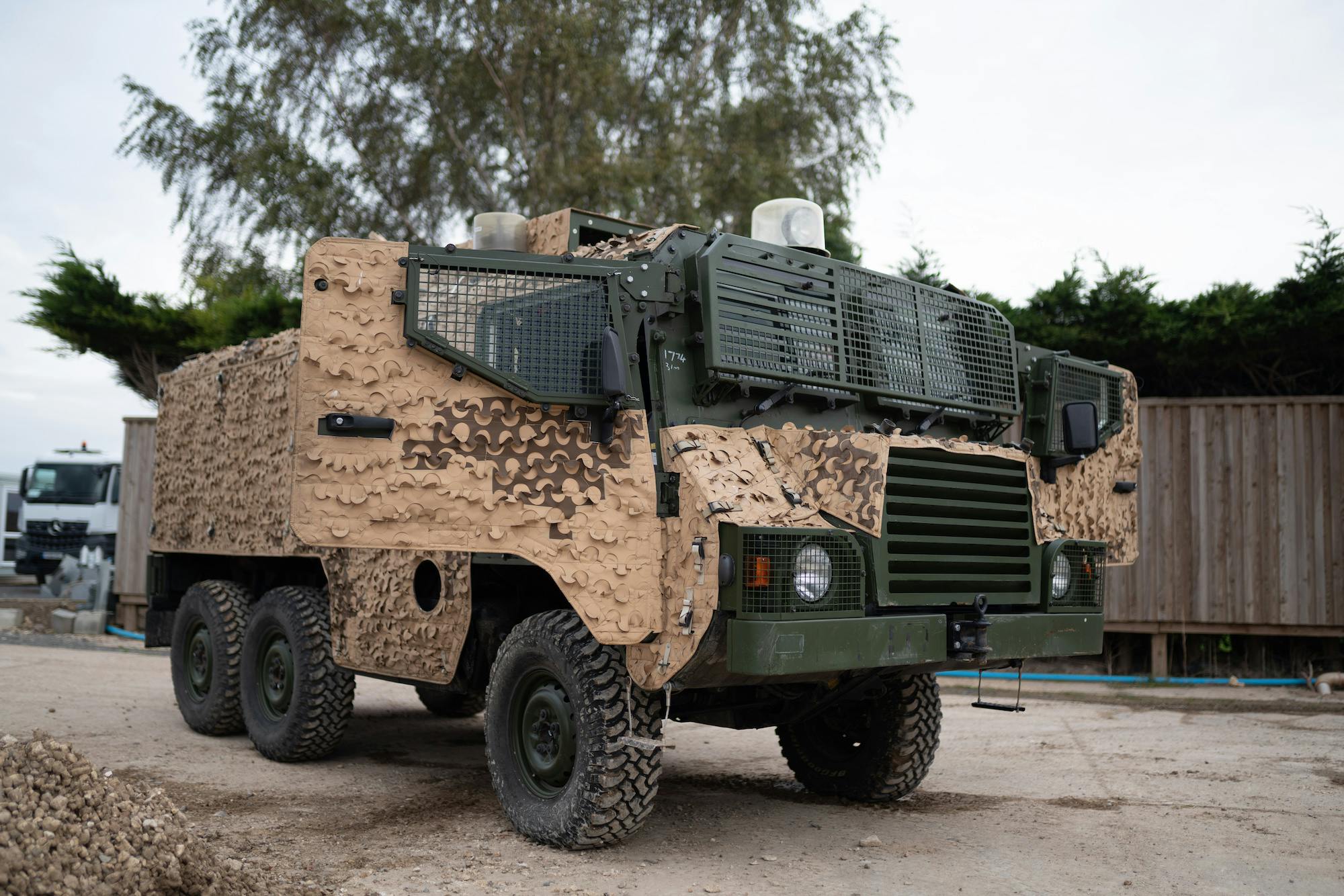 2009 PINZGAUER VECTOR PPV 6X6