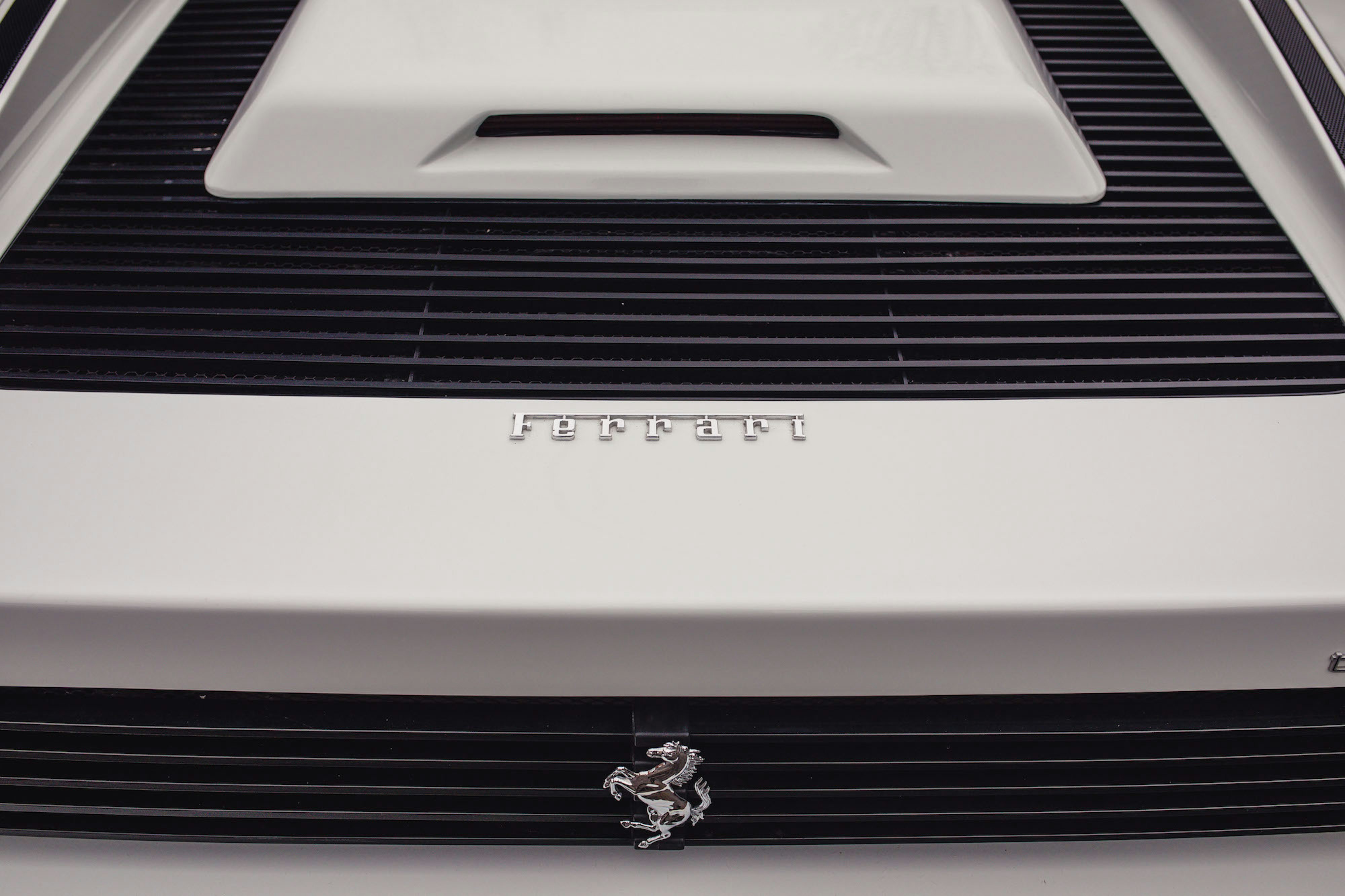 1988 FERRARI TESTAROSSA