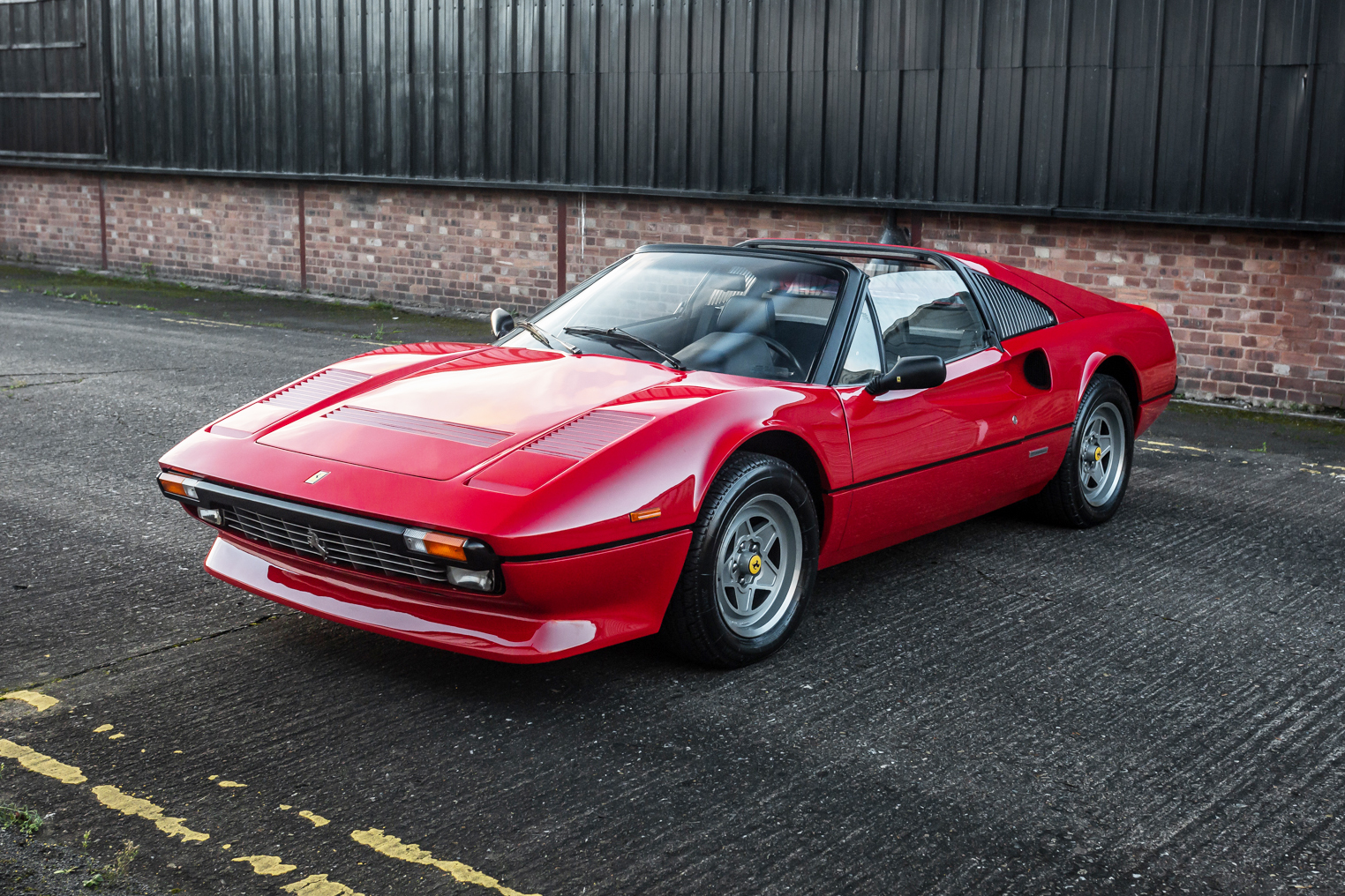 1983 FERRARI 308 GTS QV (EURO SPEC) - 11,994 KM